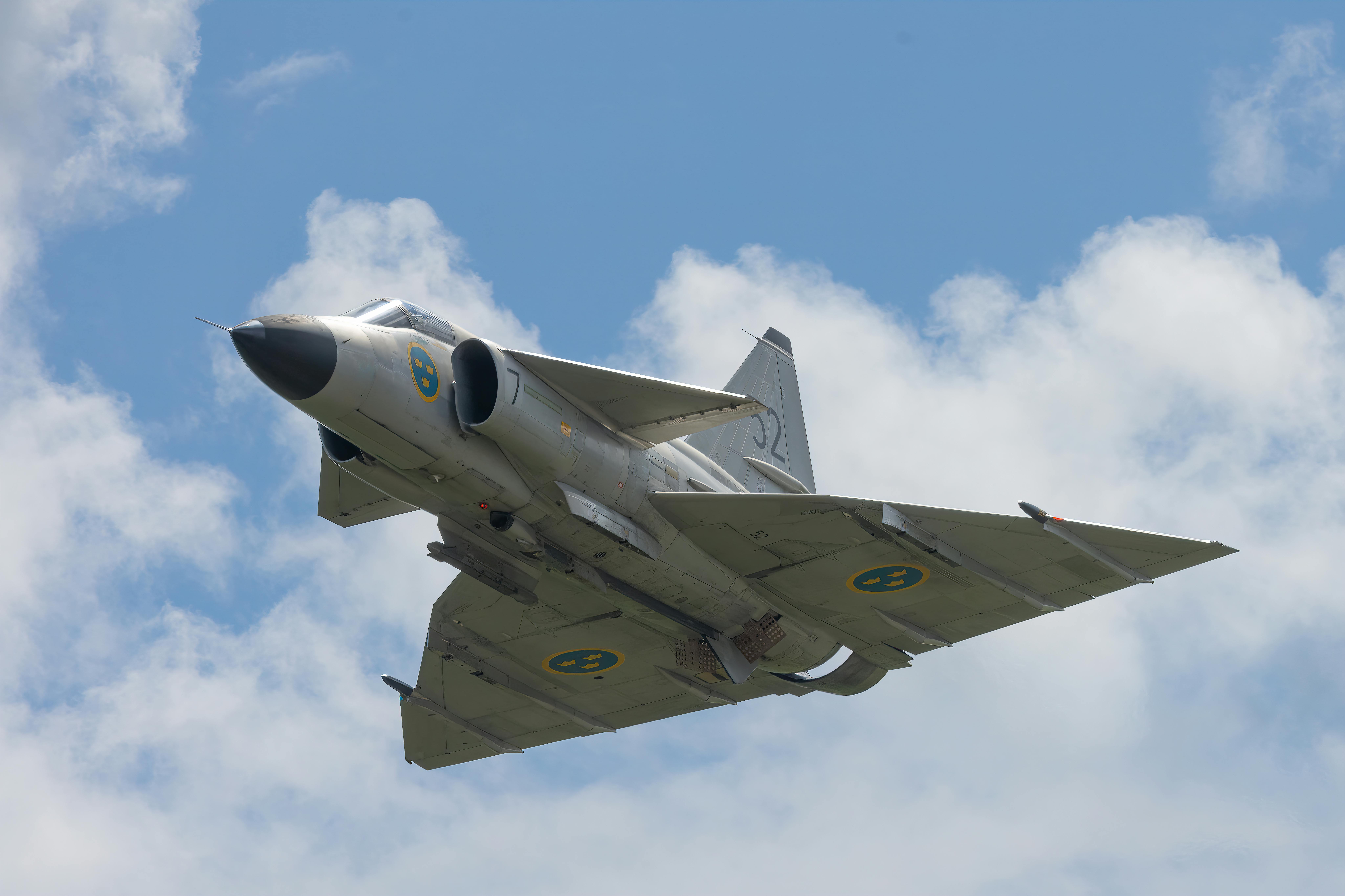 Close-Up Shot of a Fighter Jet · Free Stock Photo