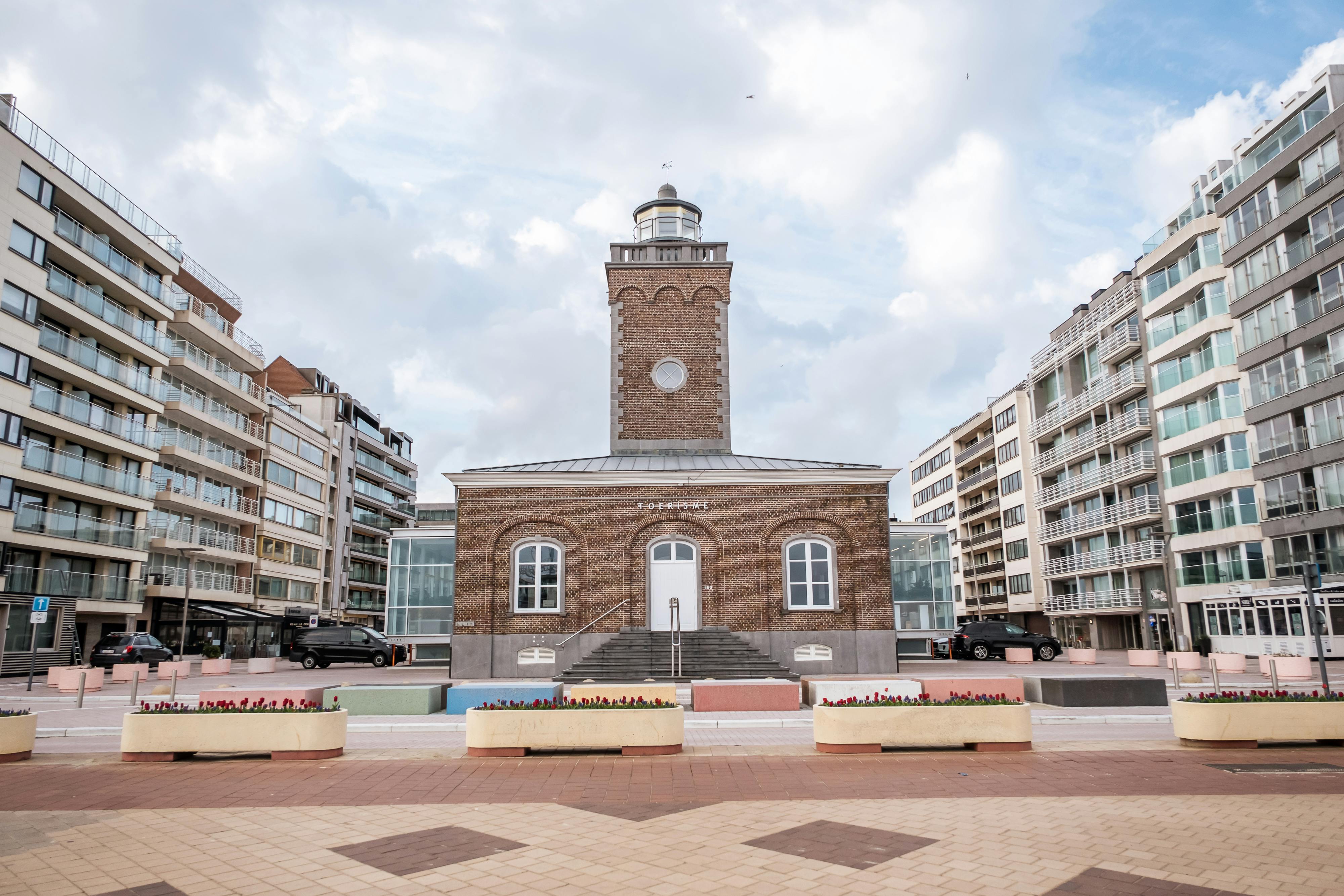 Square among Apartments in City · Free Stock Photo