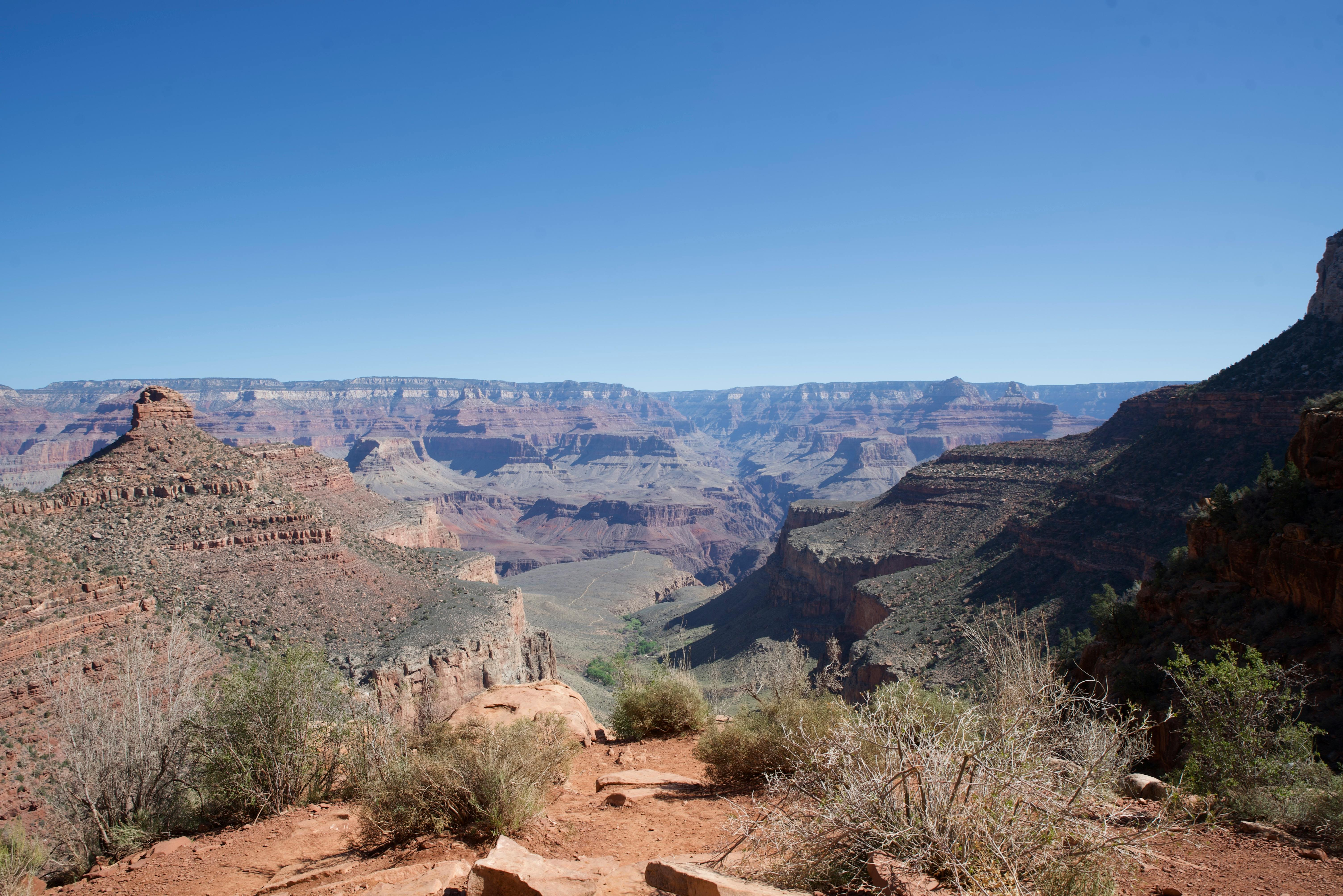 Round Rock Formation on Rocky Mountain · Free Stock Photo