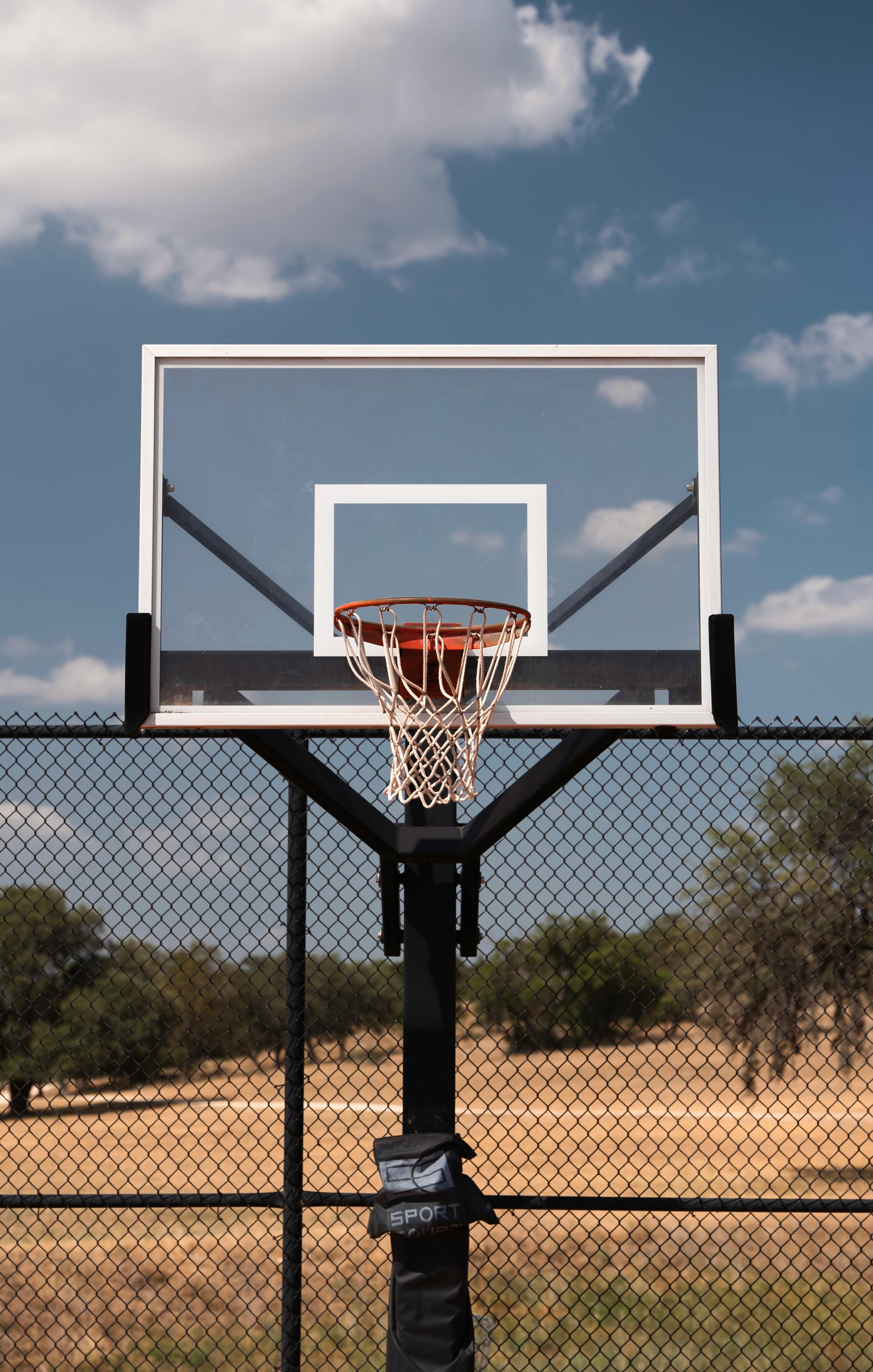 Red Basketball Rim · Free Stock Photo
