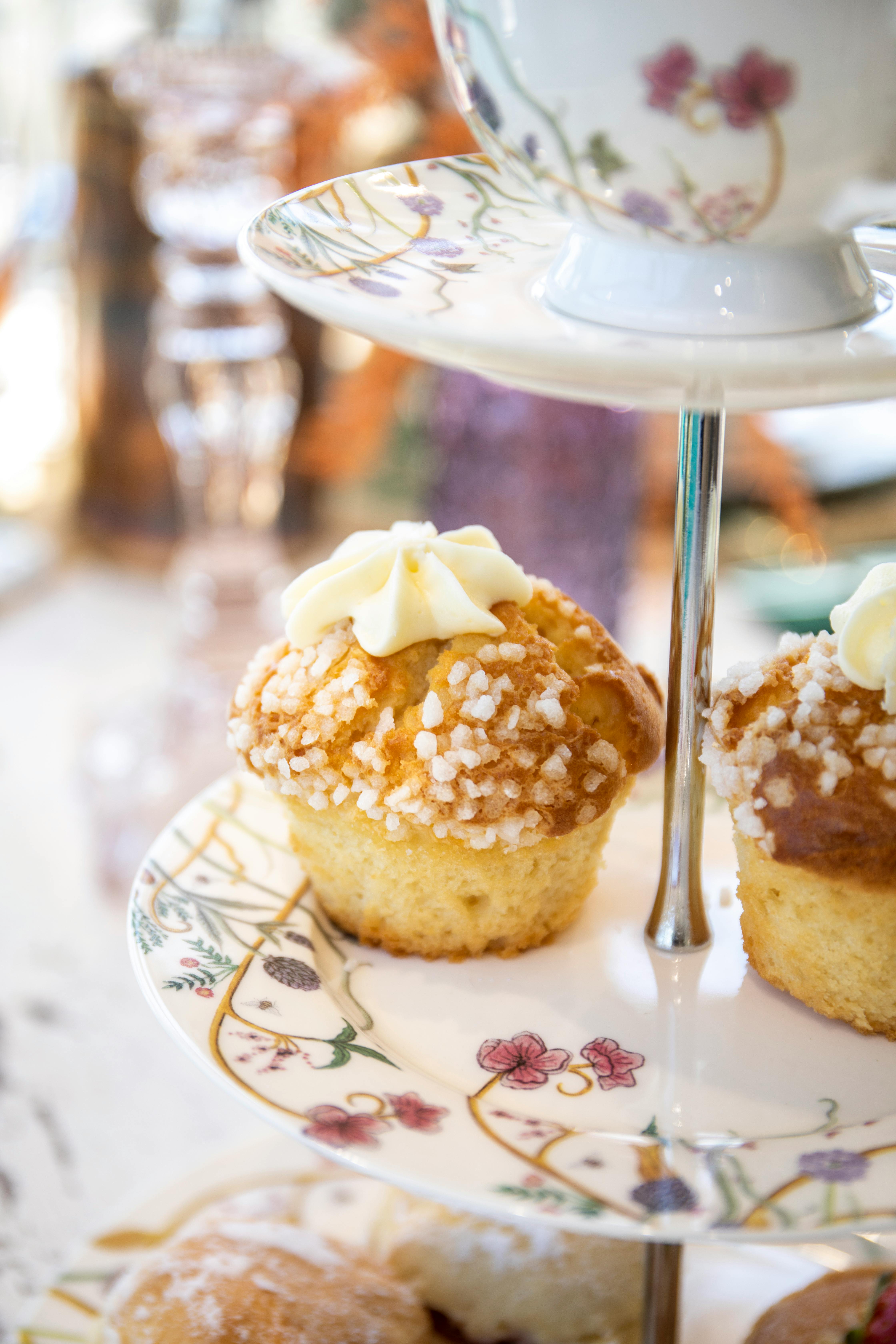 Tea And Cakes Photos, Download The BEST Free Tea And Cakes Stock Photos ...