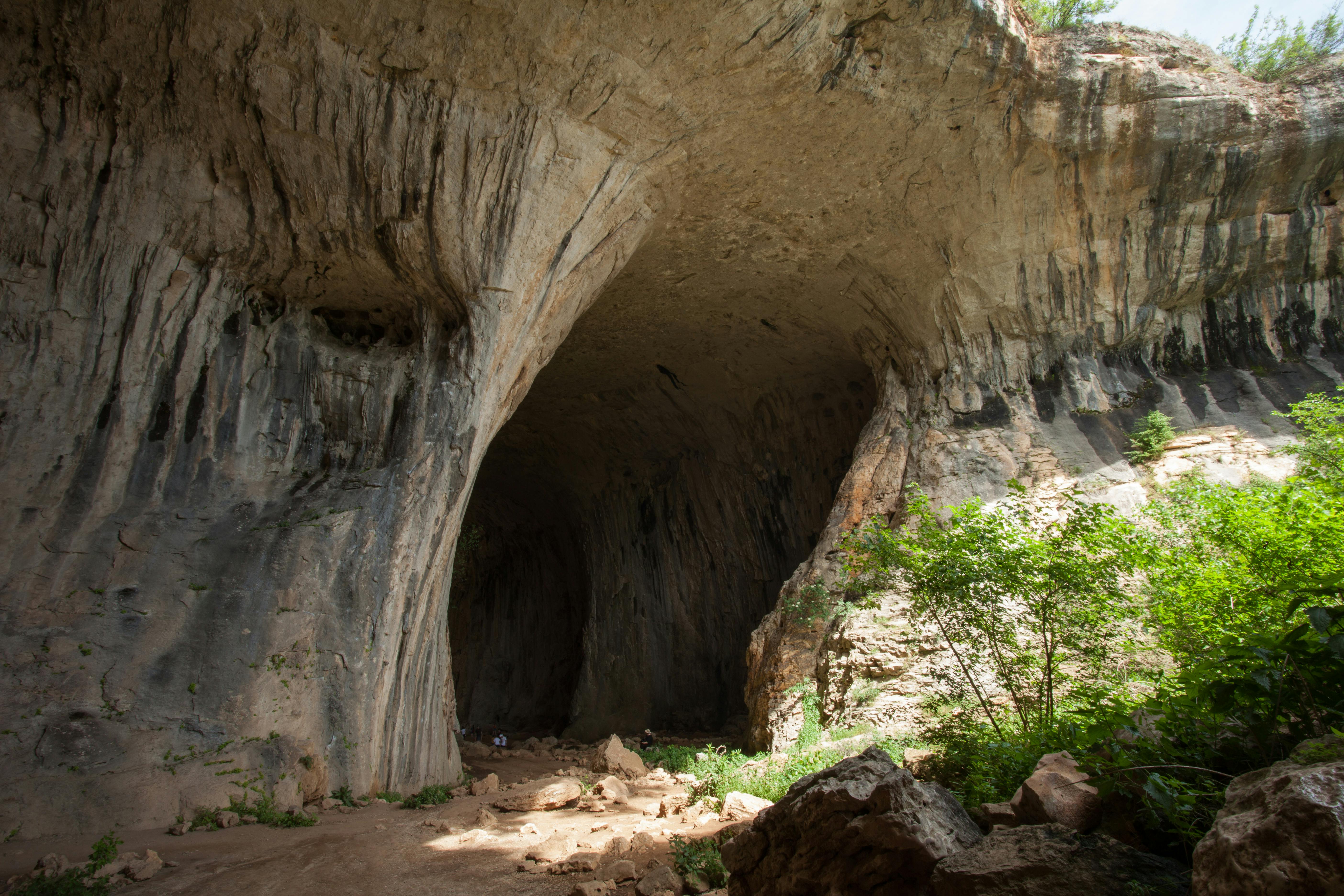 Entrance of Prohodna Cave in Prohod, Bulgaria · Free Stock Photo