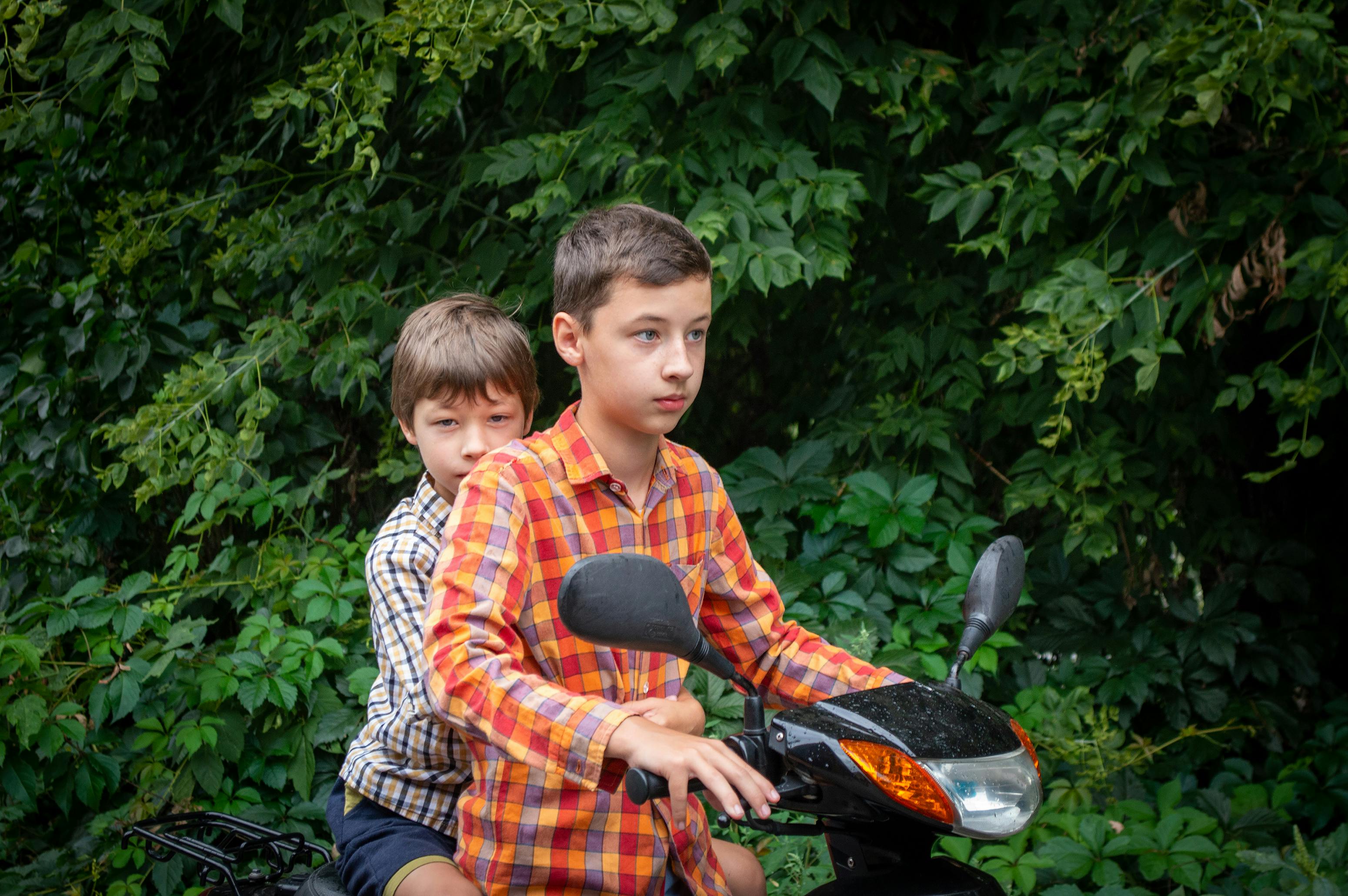 Step Siblings Photos, Download Free Step Siblings Stock Photos & HD Images