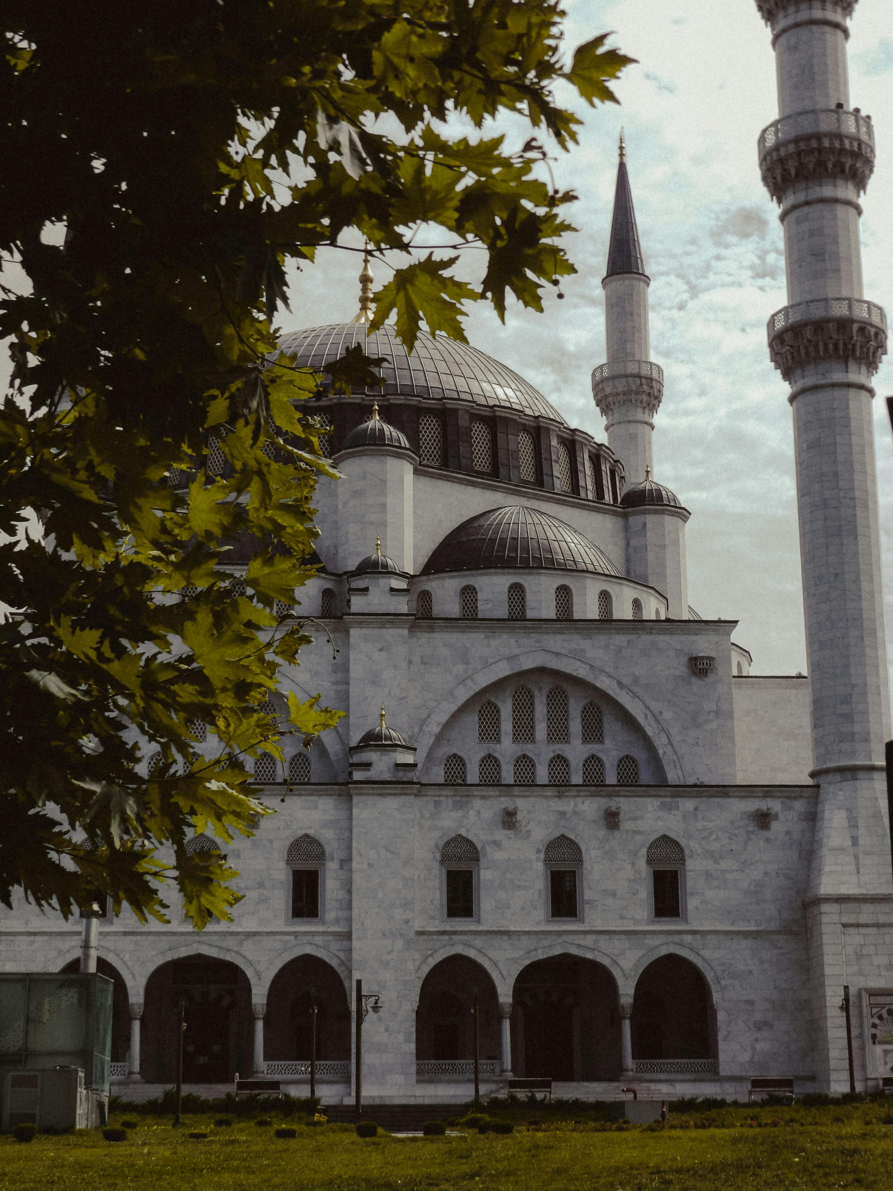 The Melike Hatun Mosque in Ankara · Free Stock Photo