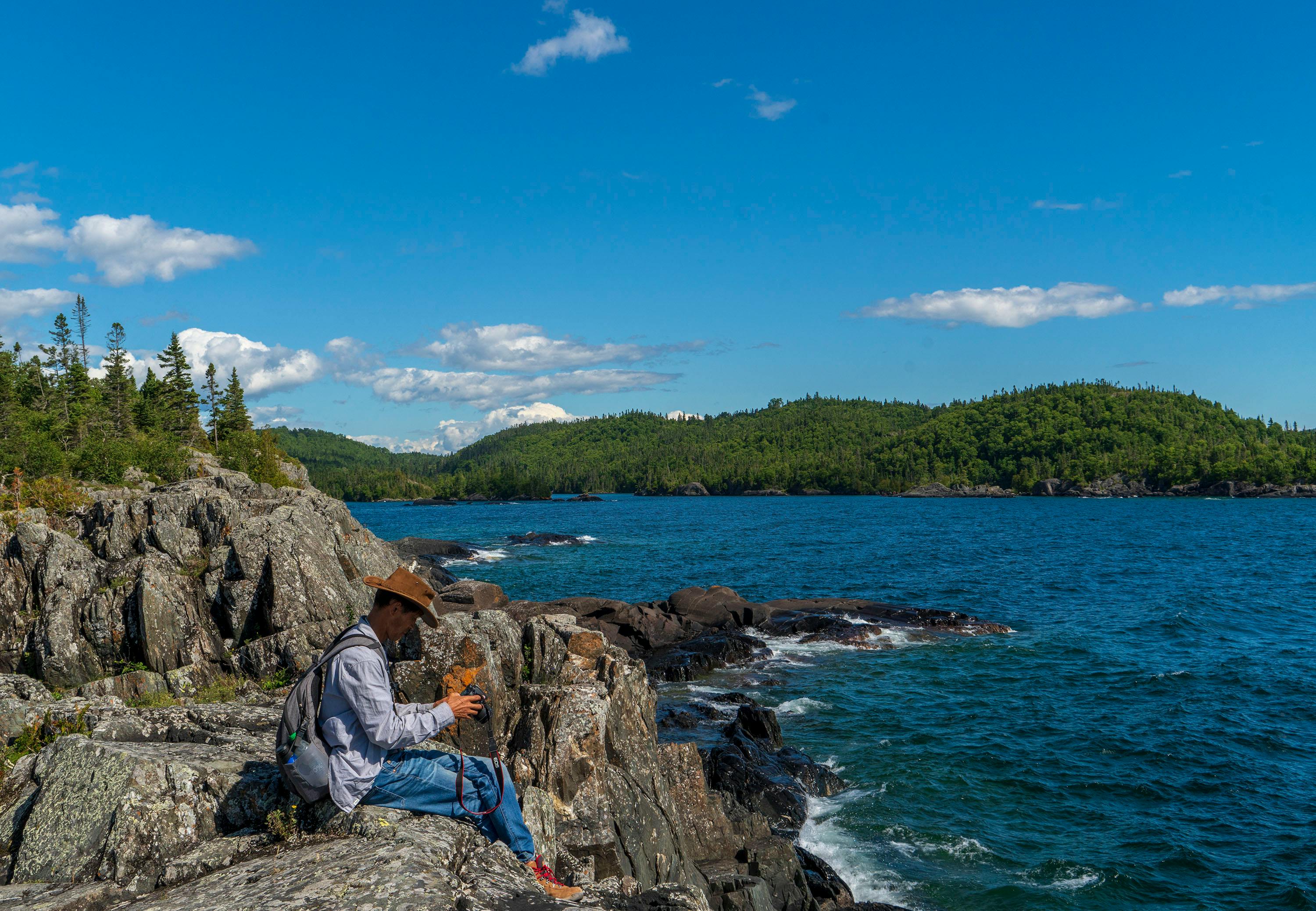 Alone Man Sitting In Nature Photos, Download The BEST Free Alone Man ...