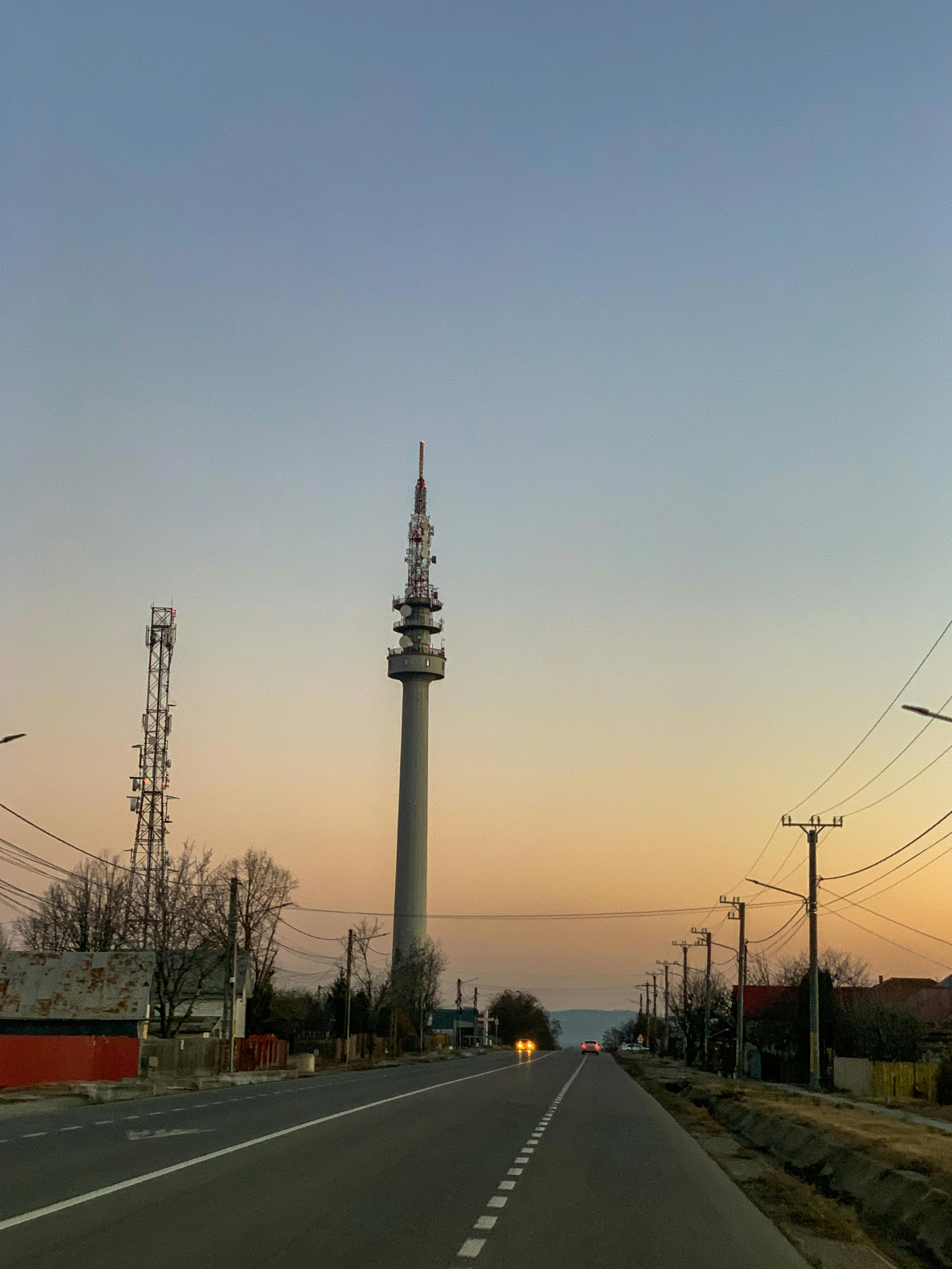 40,000+ Best Communication Towers Photos · 100% Free Download · Pexels ...