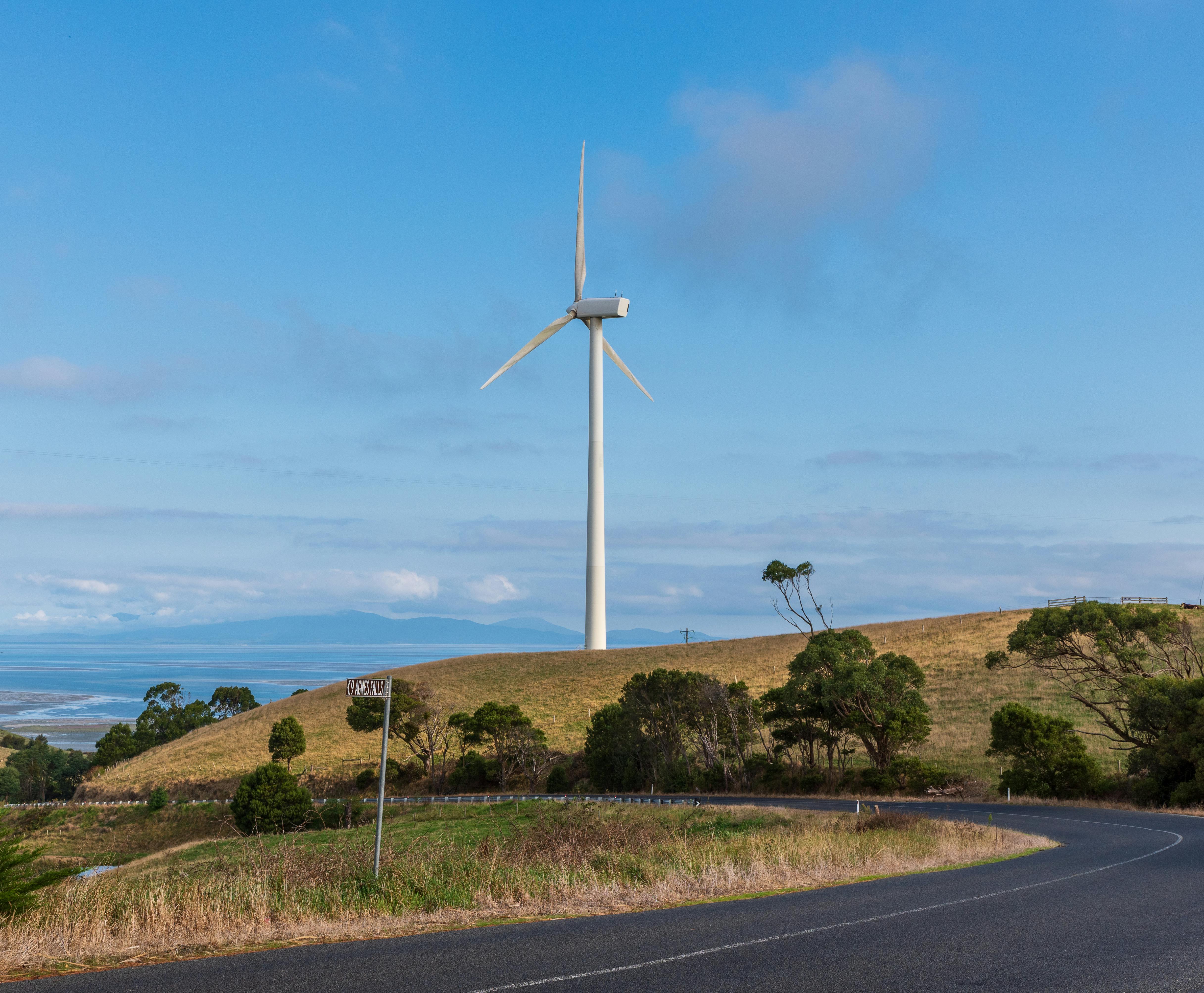 Gray Castle Under Dim Sky during Daytime · Free Stock Photo