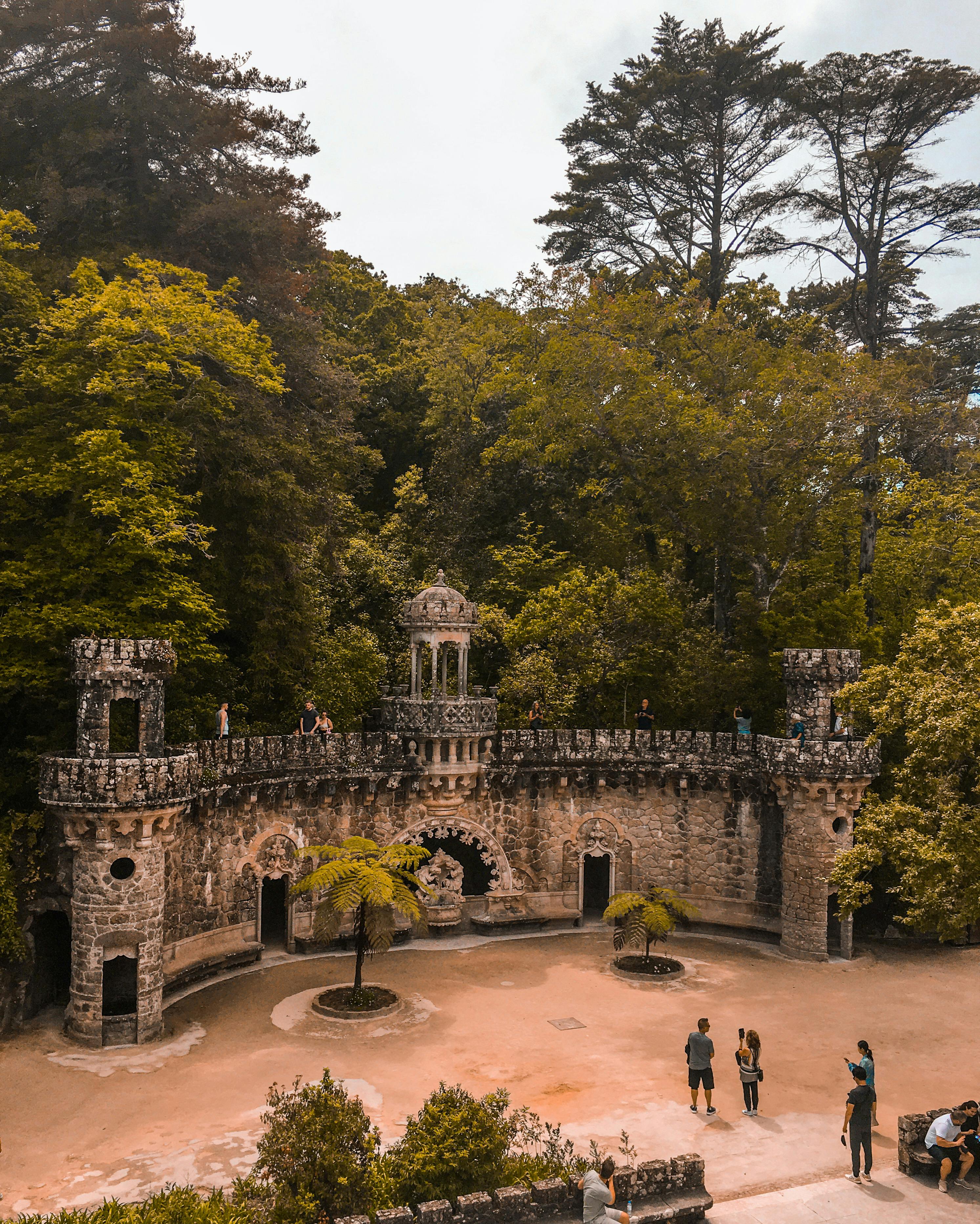 Famous deep well of Quinta da Regaleira · Free Stock Photo