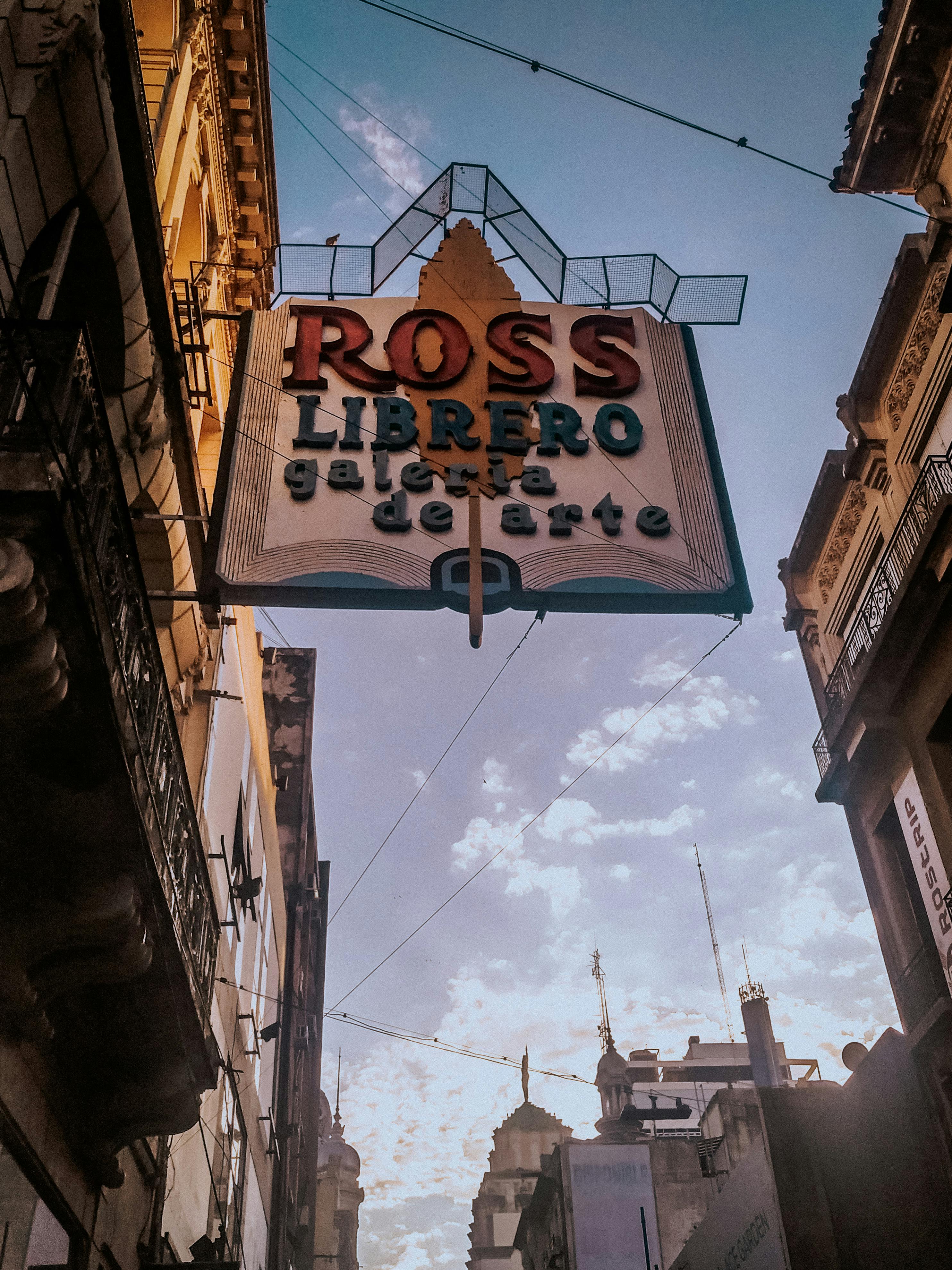 Green Parking Signage for PWD · Free Stock Photo