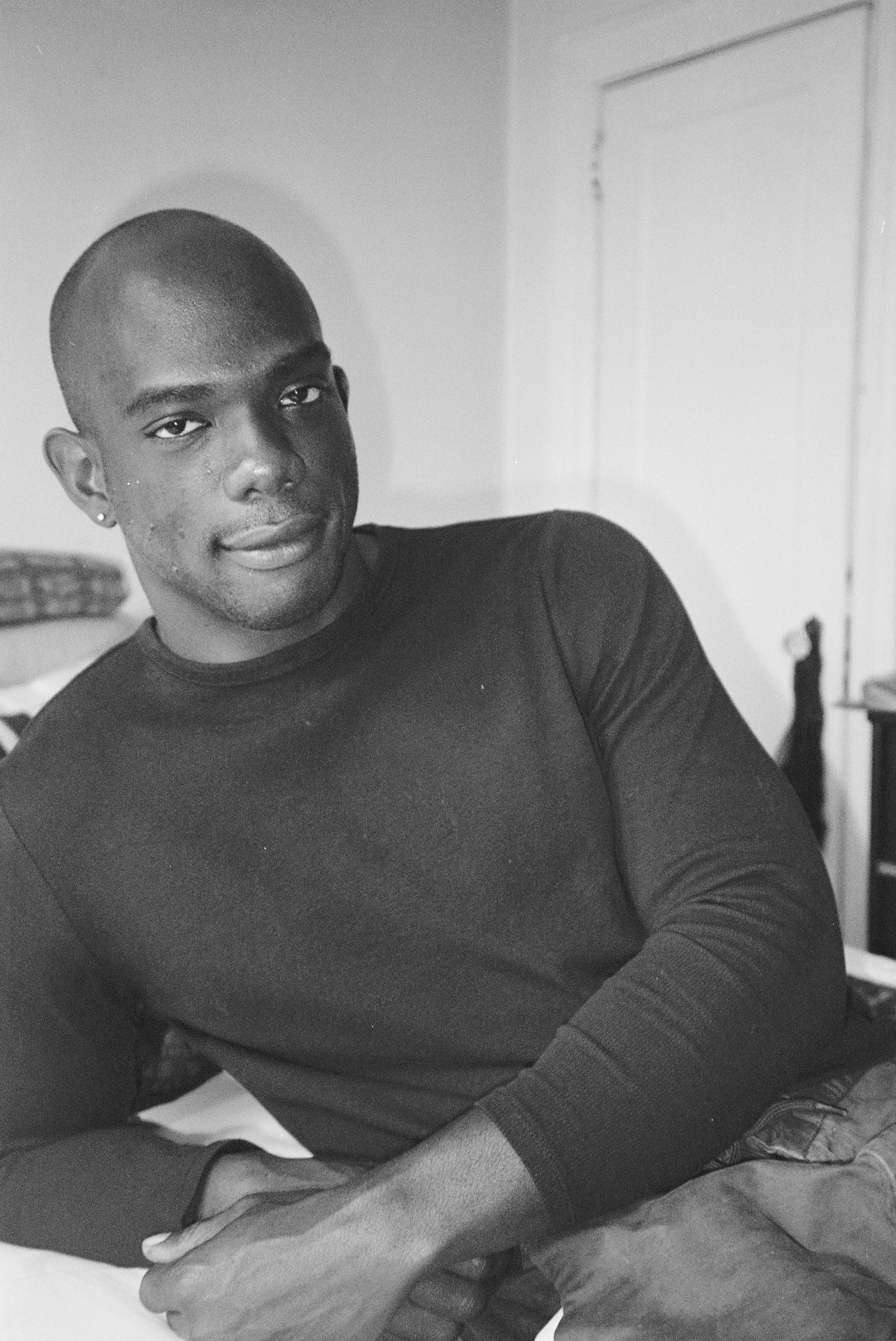 Man in White Robe · Free Stock Photo