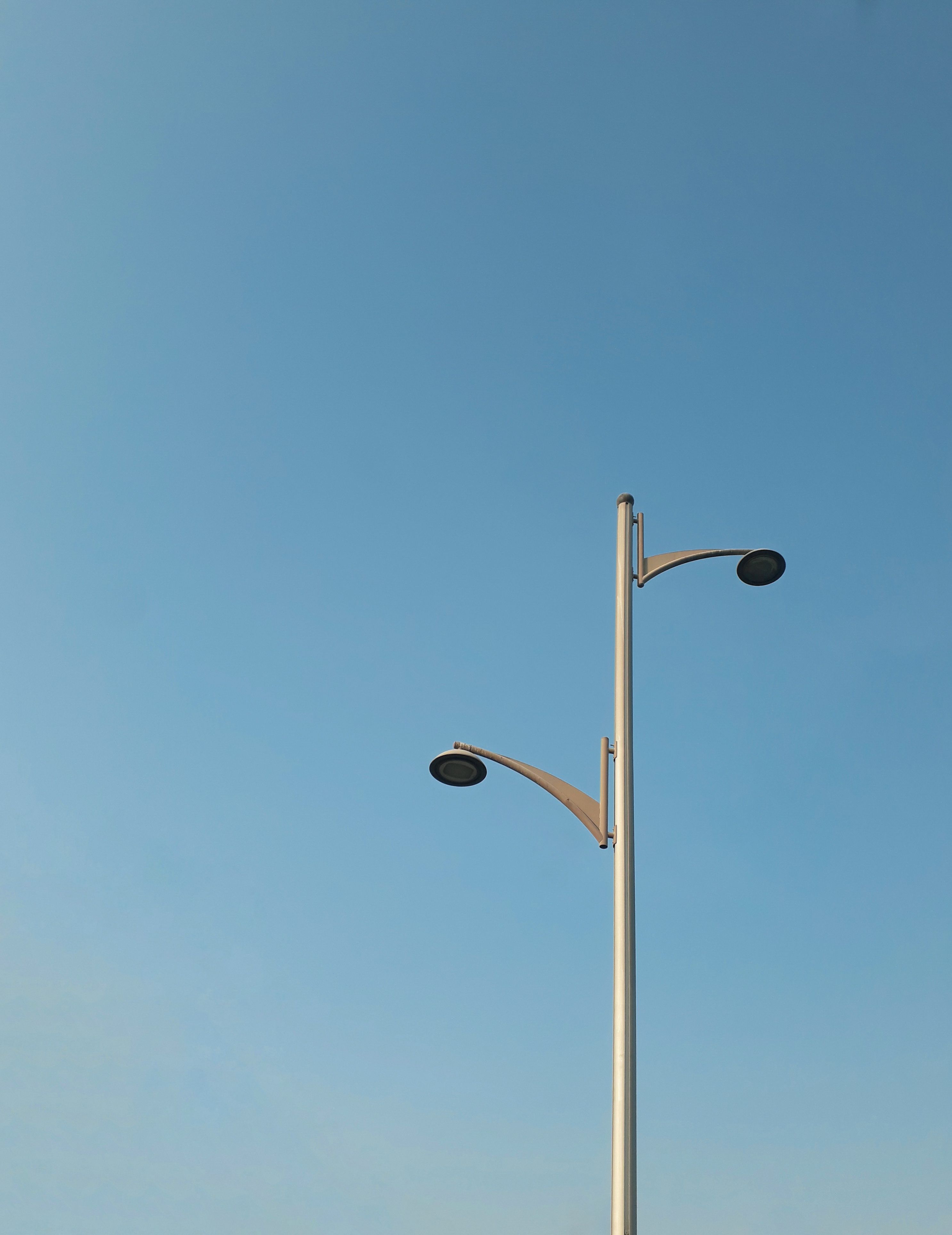 Black Metal Frame Lamp Post · Free Stock Photo
