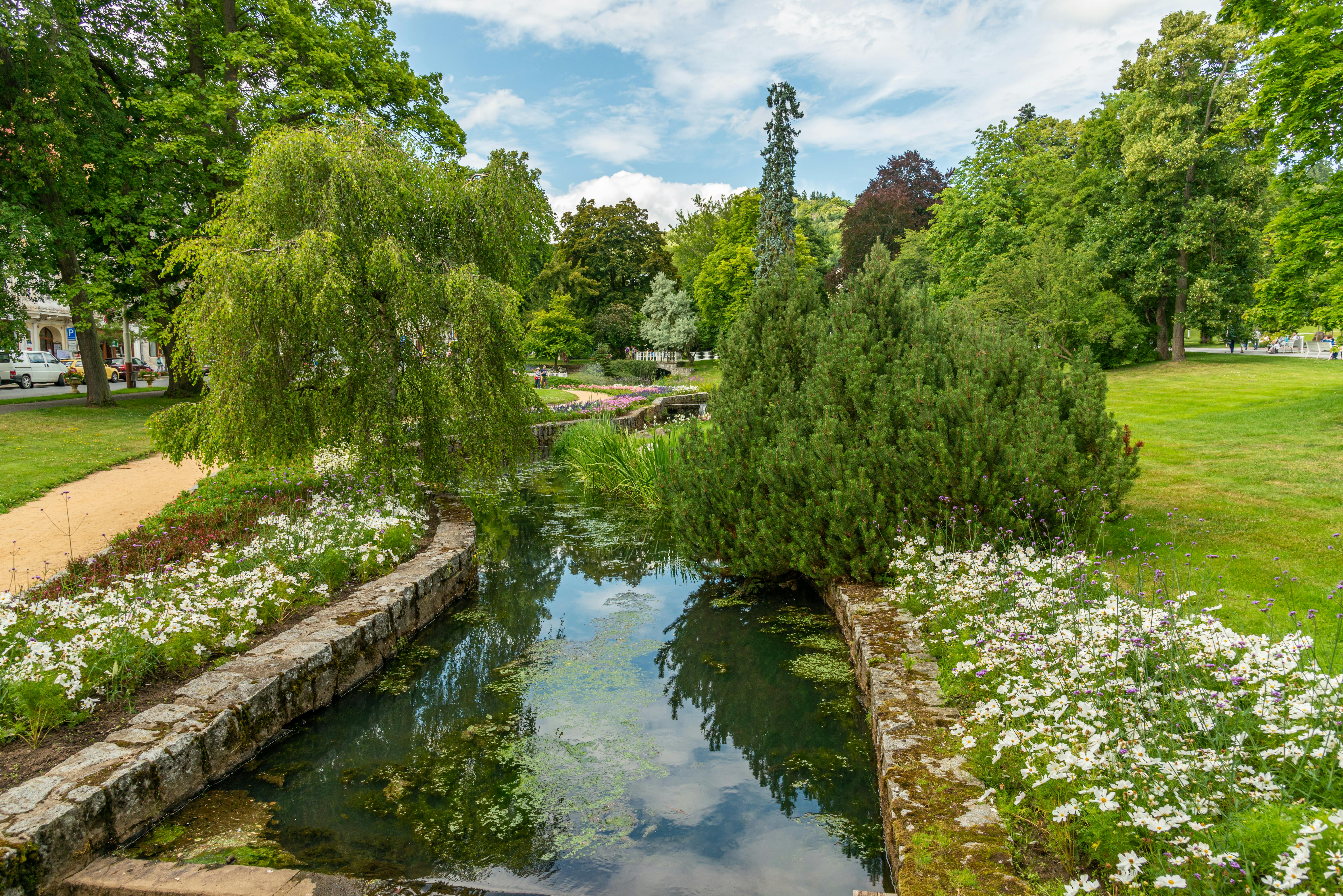 Park in Springtime · Free Stock Photo