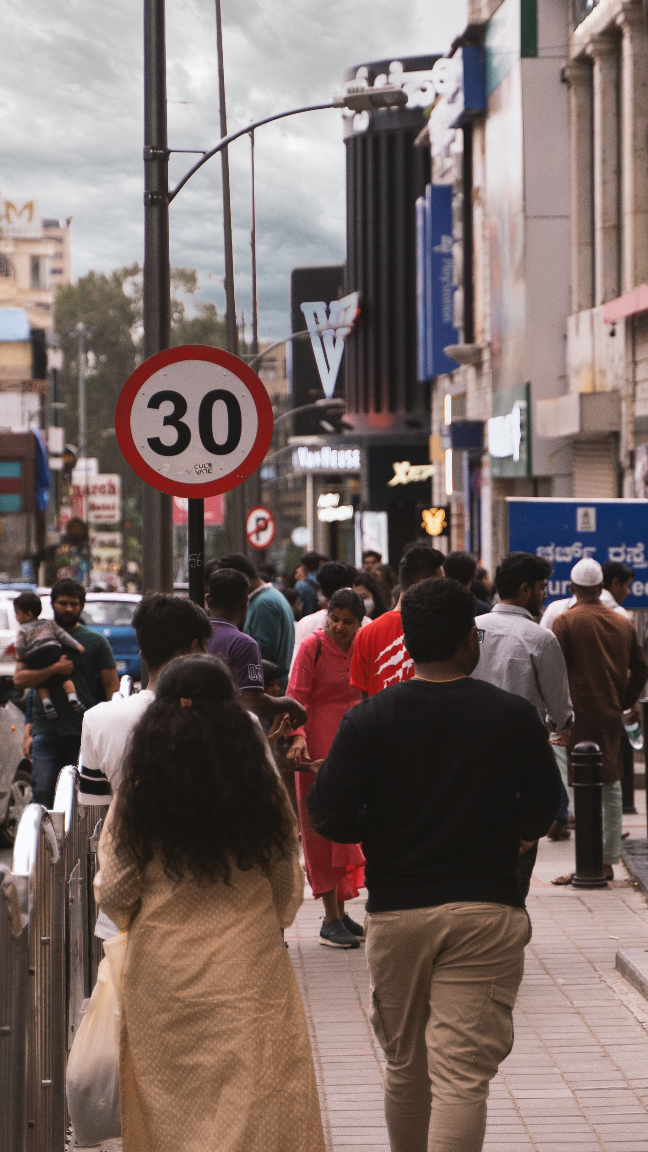 People Walking on Street · Free Stock Photo