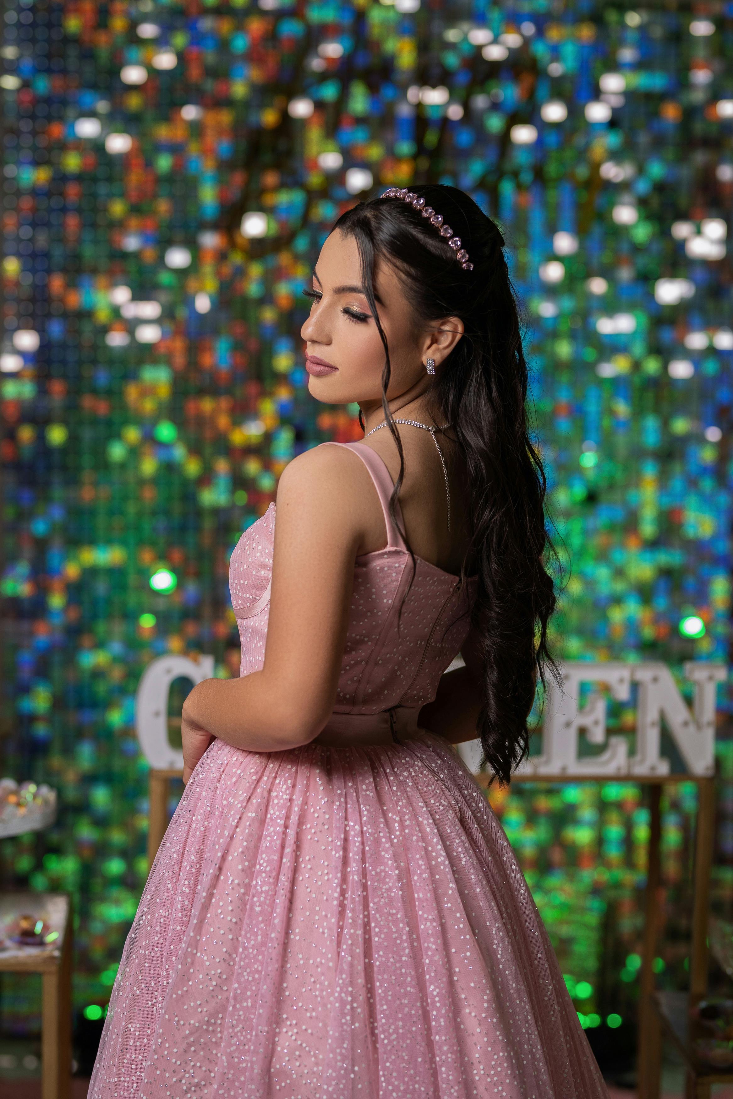 Teenagers Having Fun on Senior Prom Night · Free Stock Photo