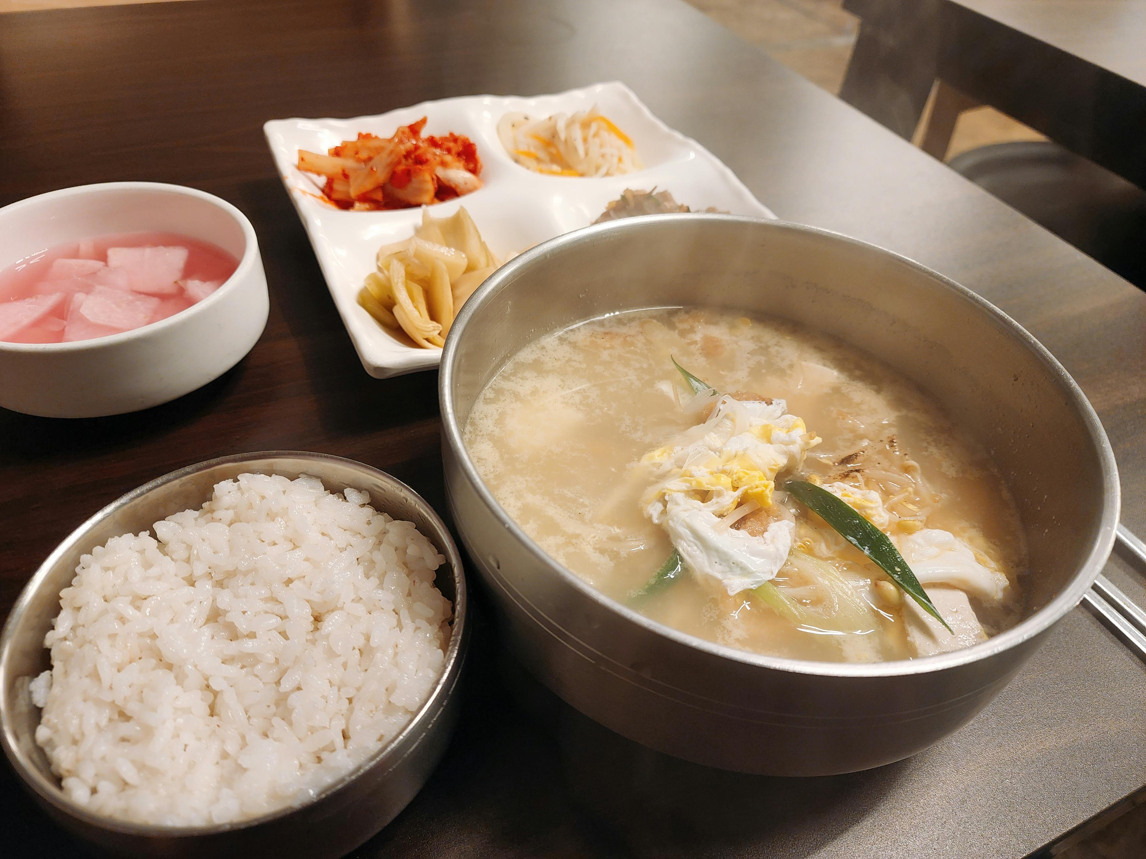 Howard Hong - Photography