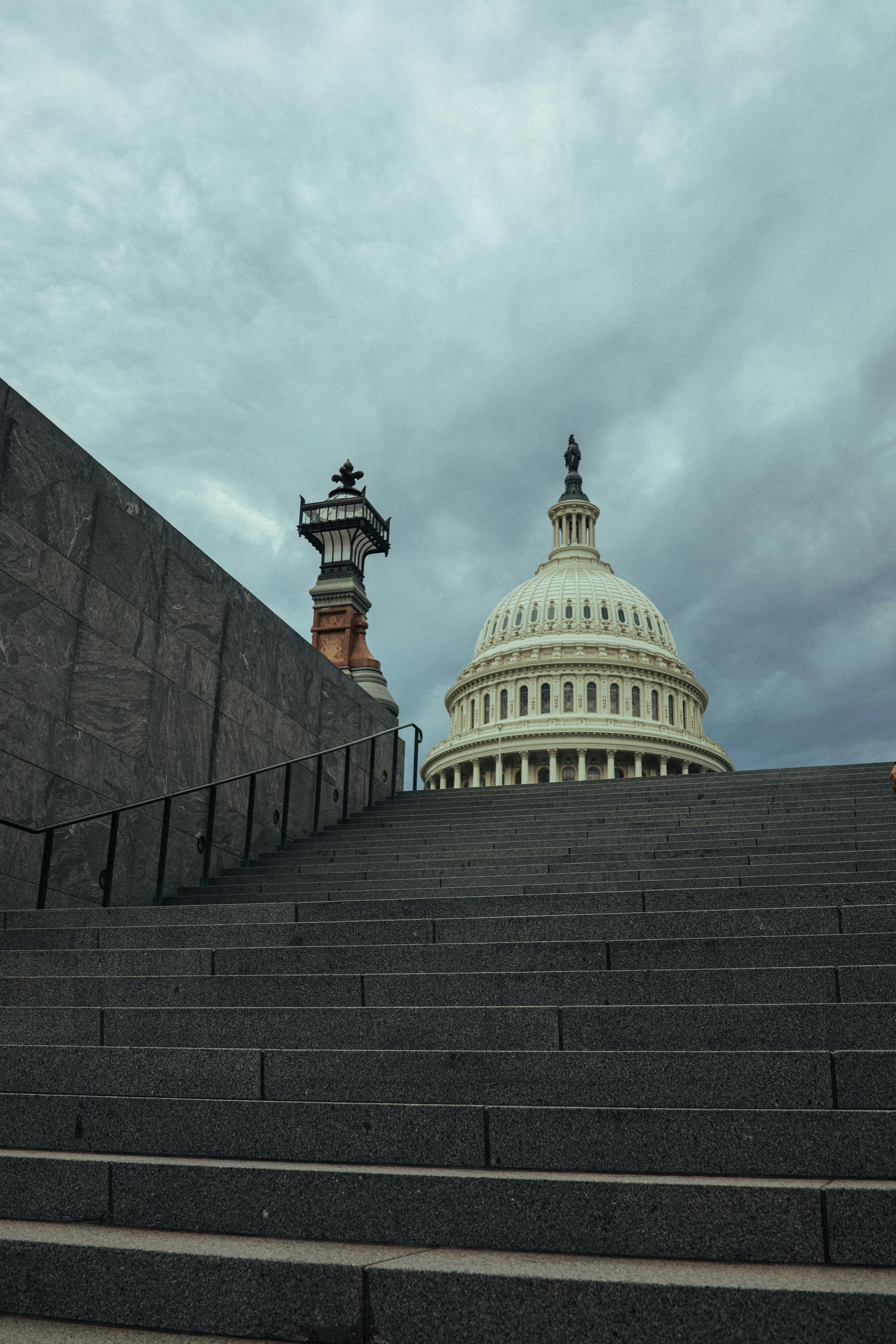 White Dome Building Under Gray Sky · Free Stock Photo