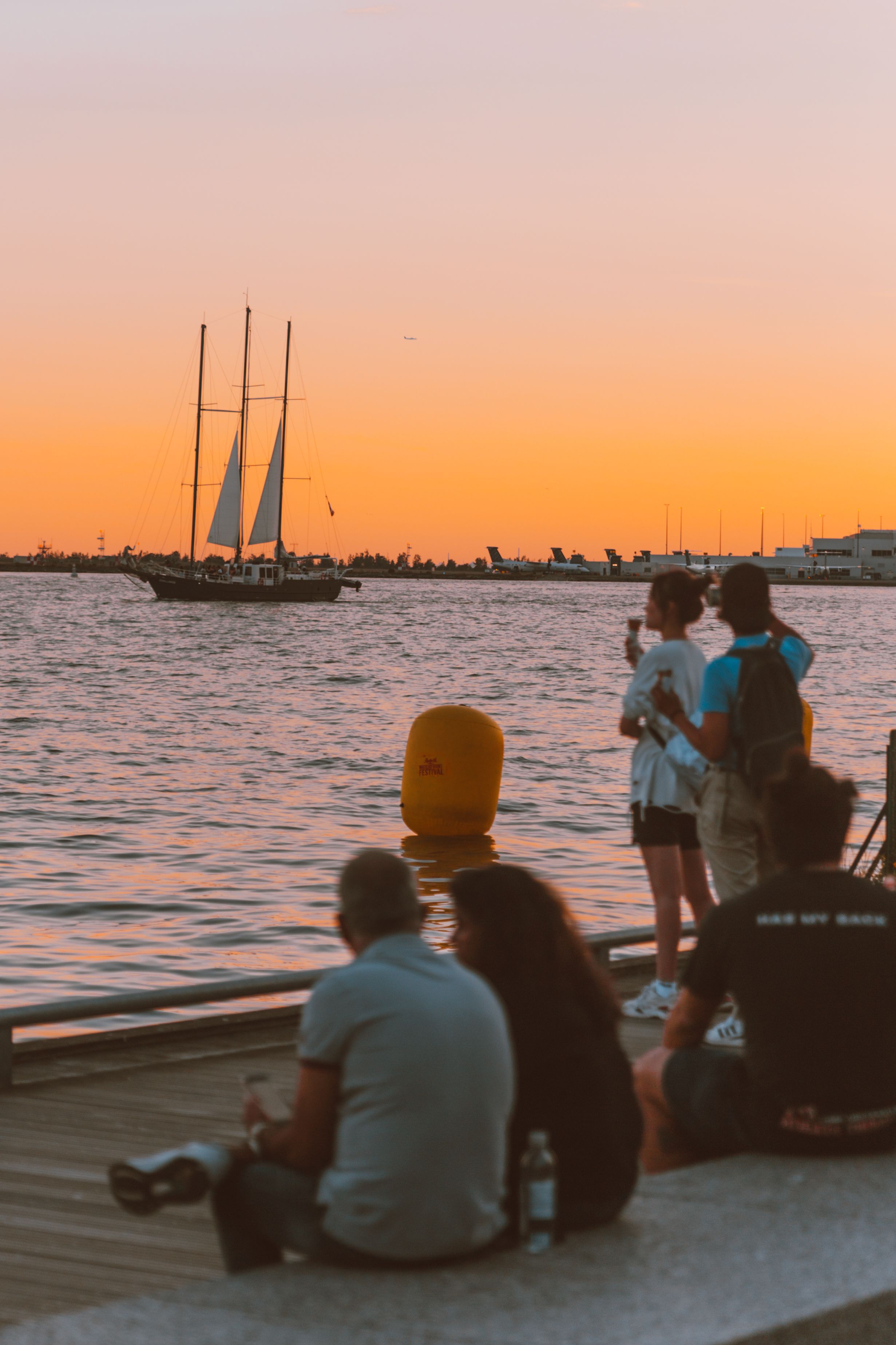 Watching Boats Photos, Download The BEST Free Watching Boats Stock ...