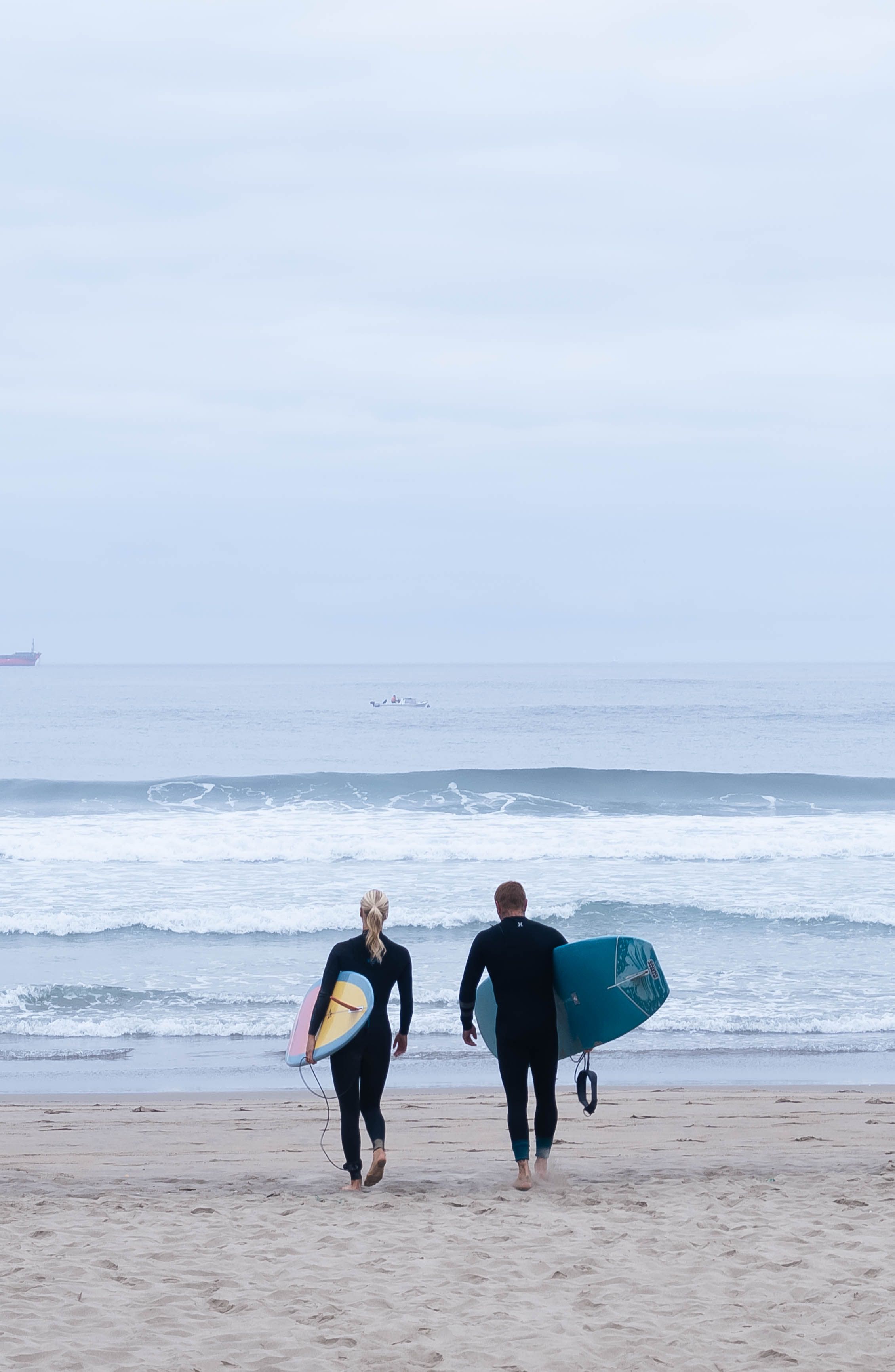People on the Beach · Free Stock Photo