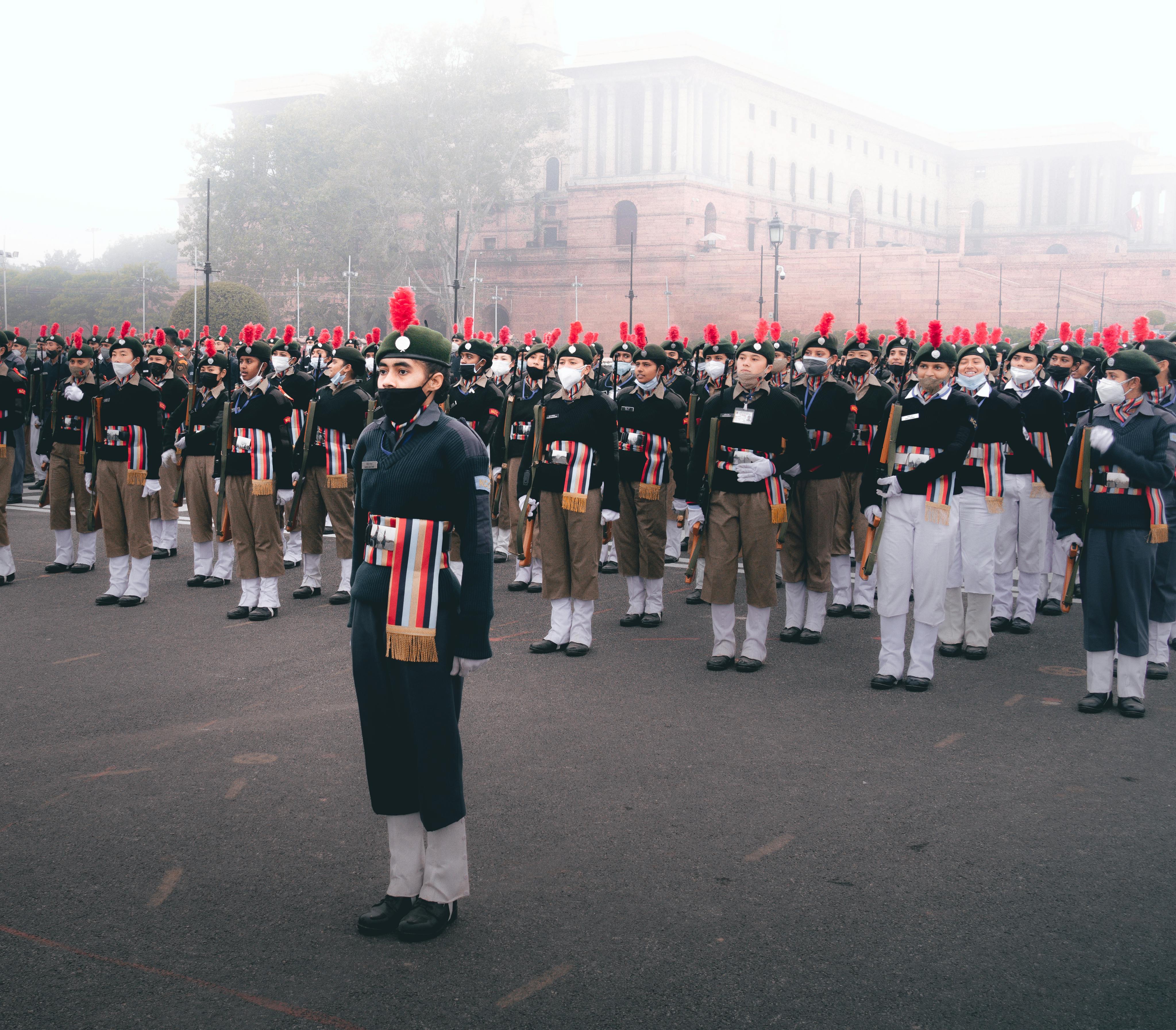 Soldiers on Muster under Fog · Free Stock Photo