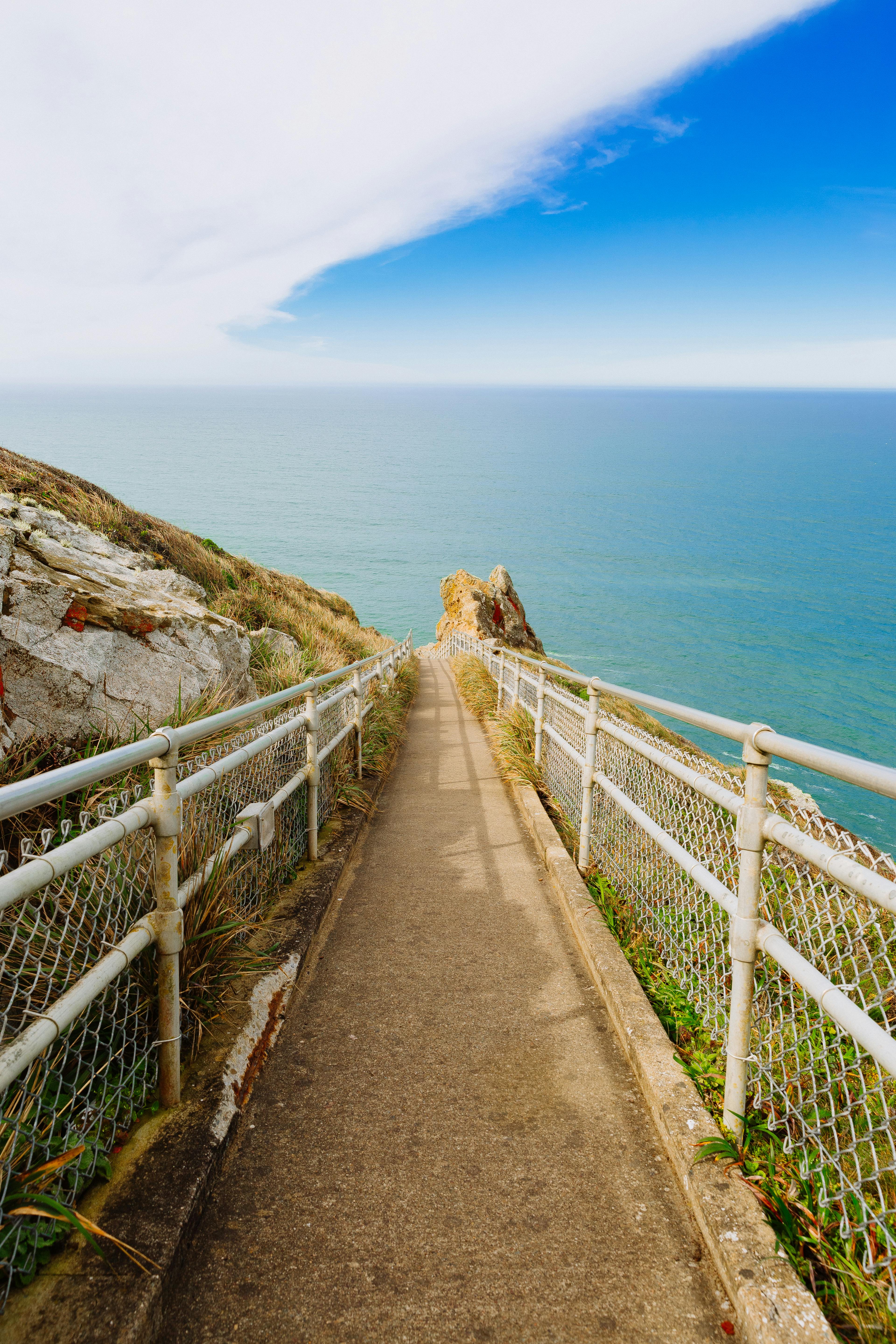 A Pathway with a View of the Ocean · Free Stock Photo