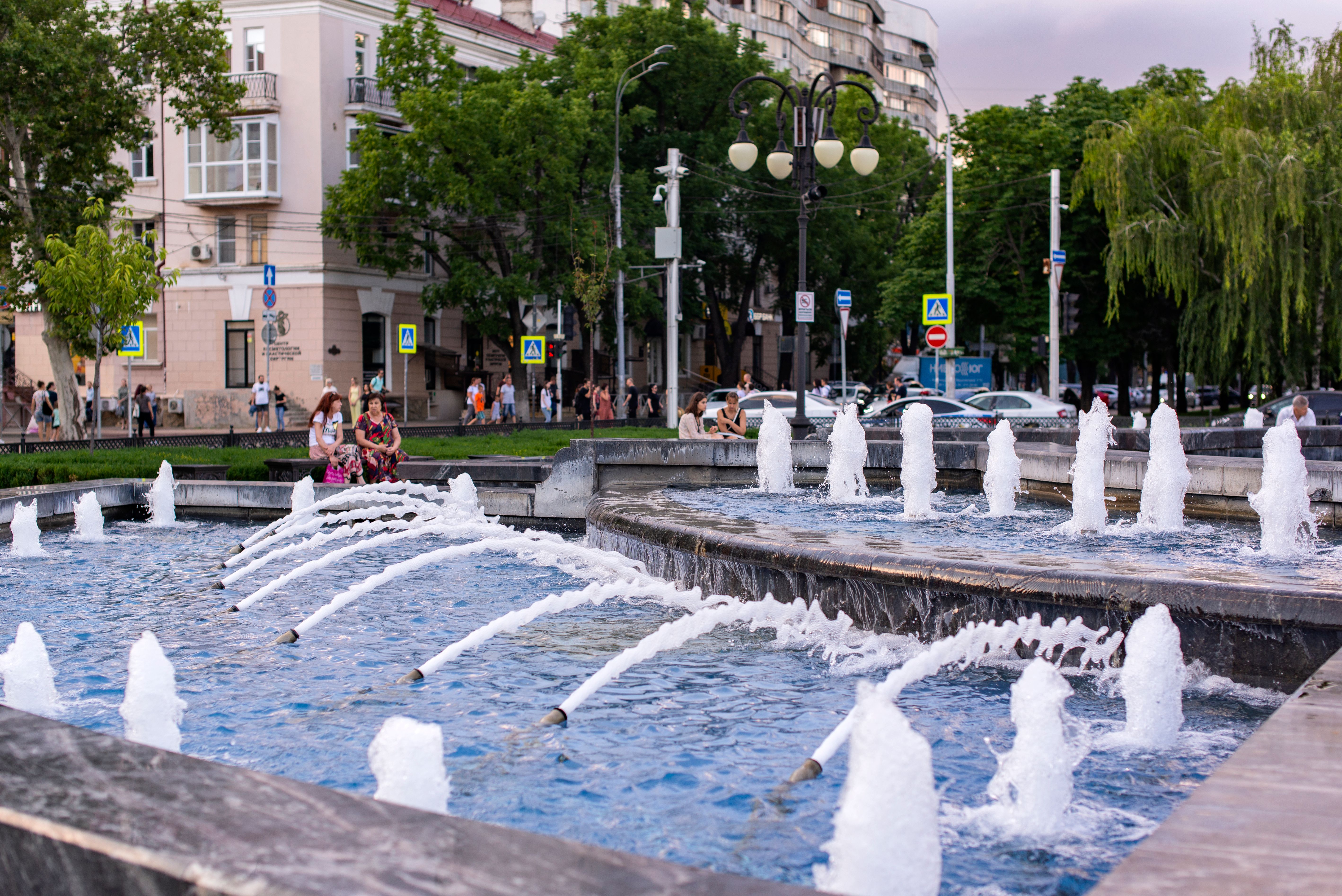 Cooling Fountain Photos, Download The BEST Free Cooling Fountain Stock ...