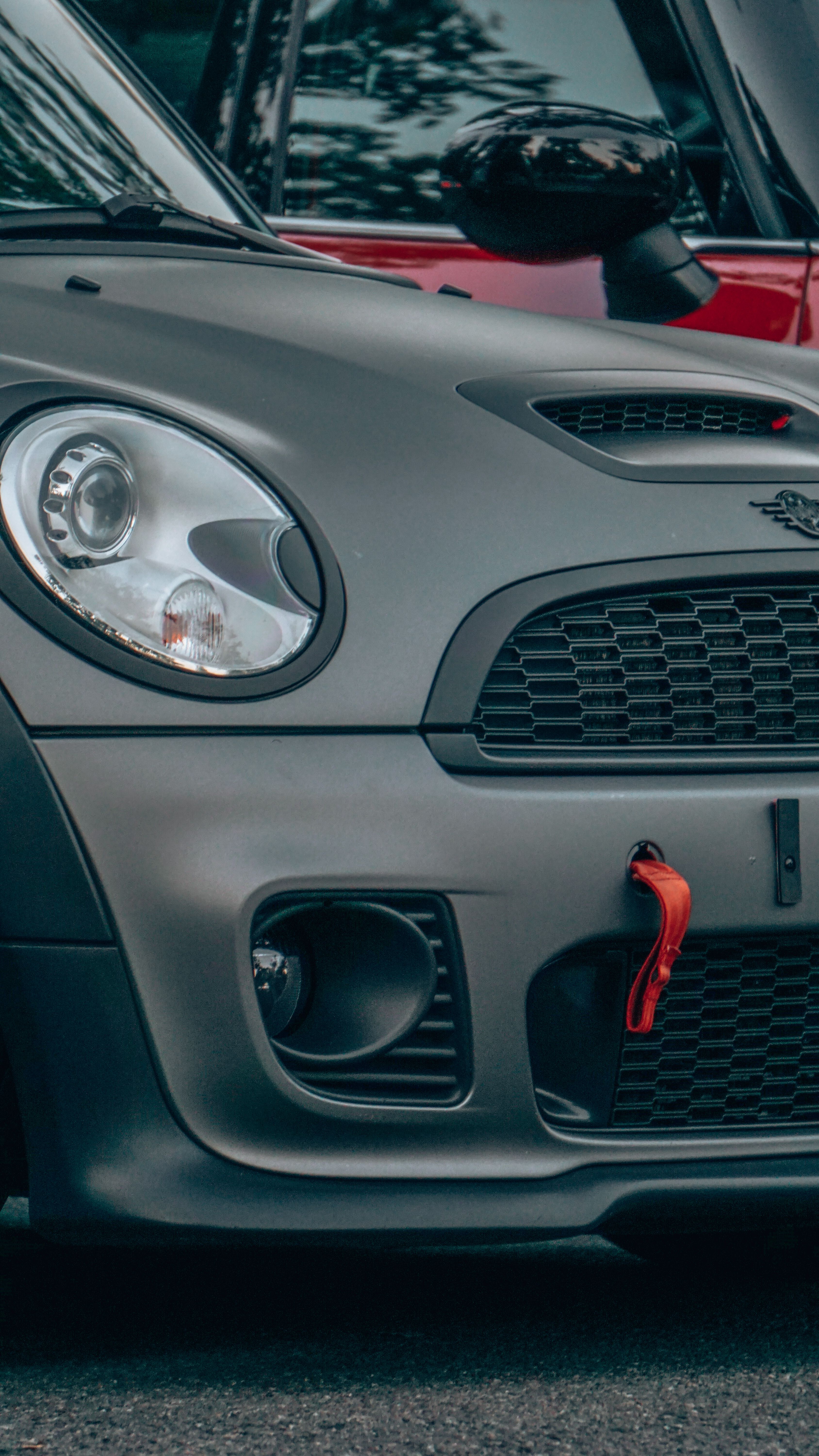 Close-up Photo of Gray Car · Free Stock Photo