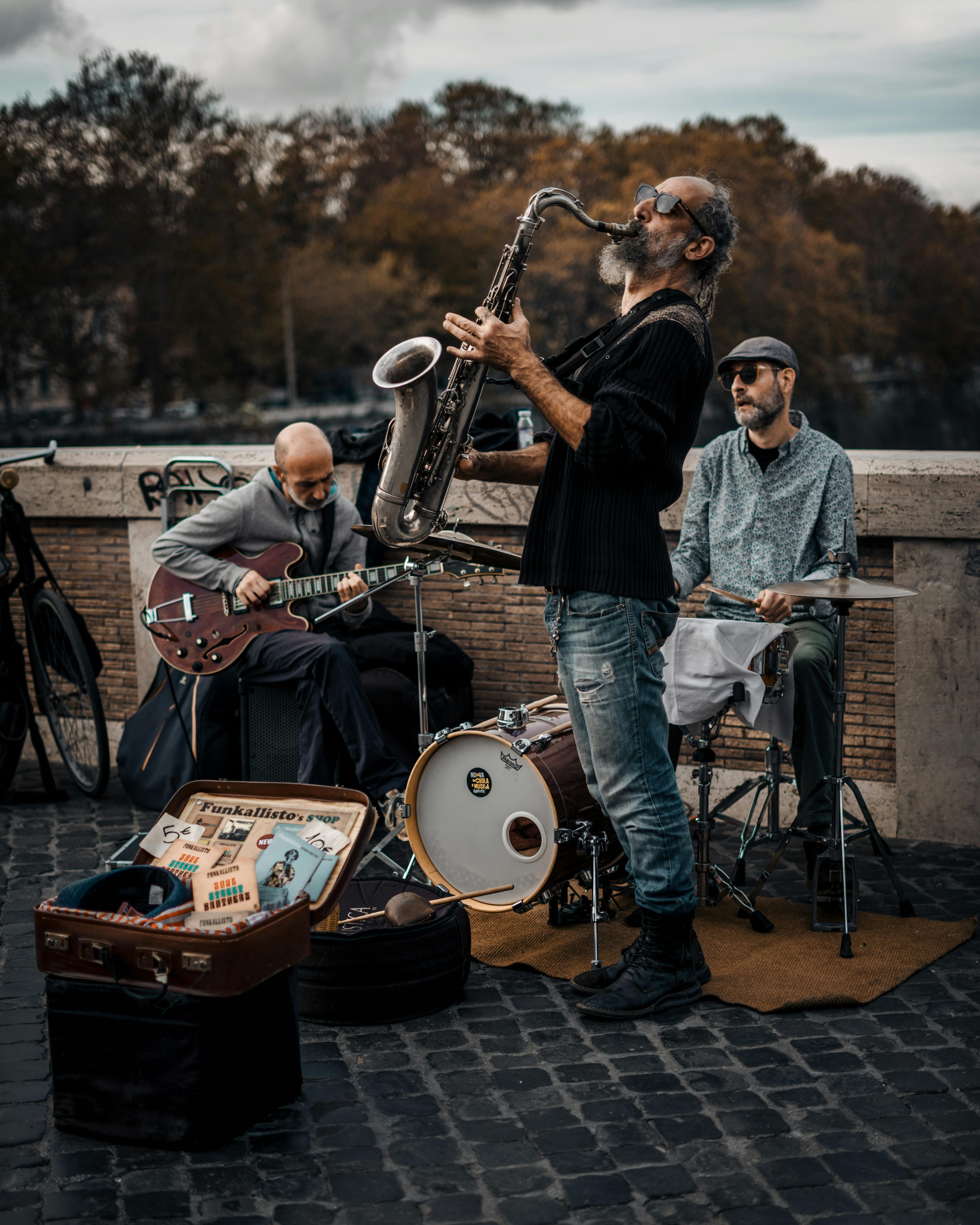Musicians Playing on the Street · Free Stock Photo