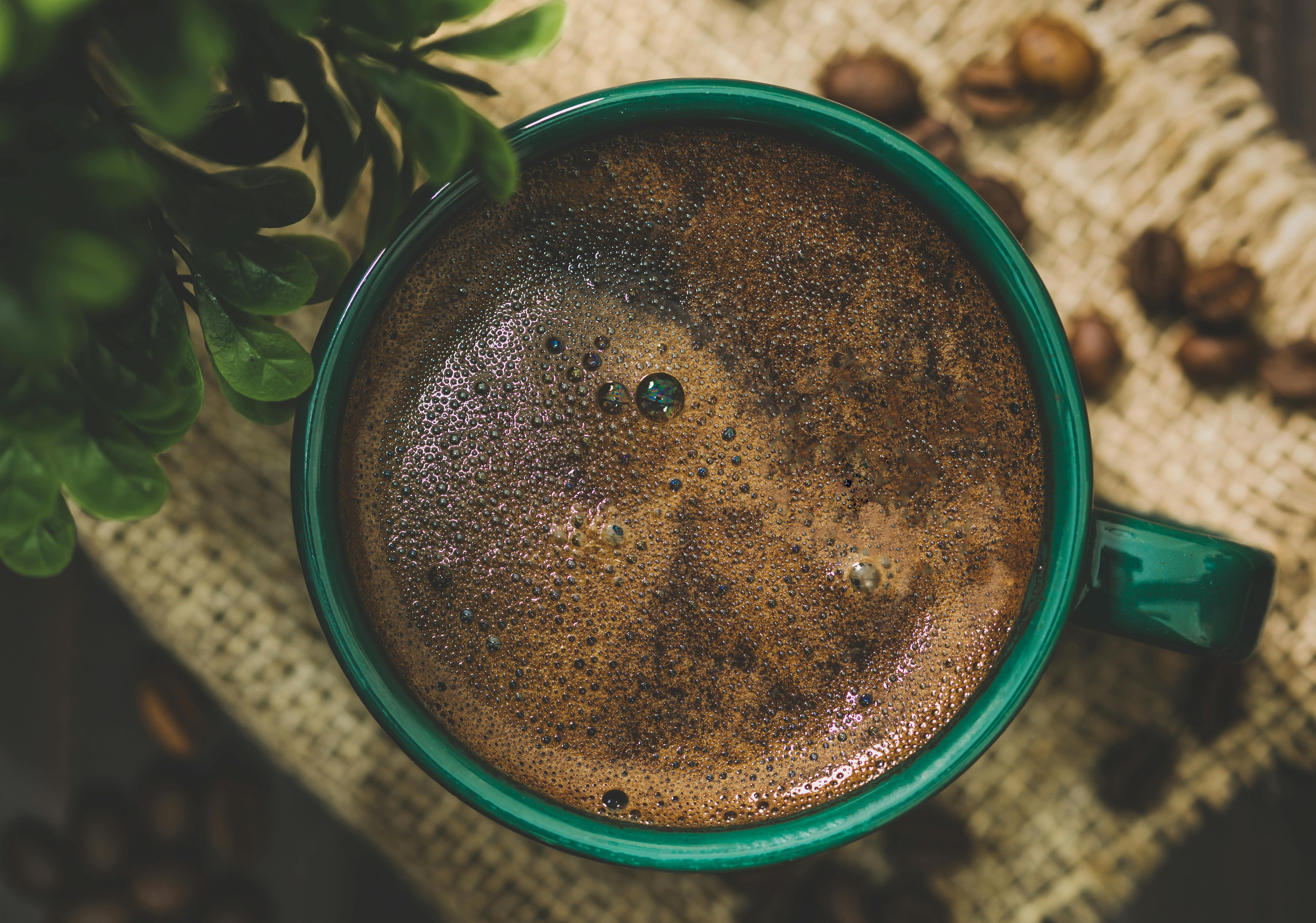 Close Up Shot Coffee on the Mug · Free Stock Photo