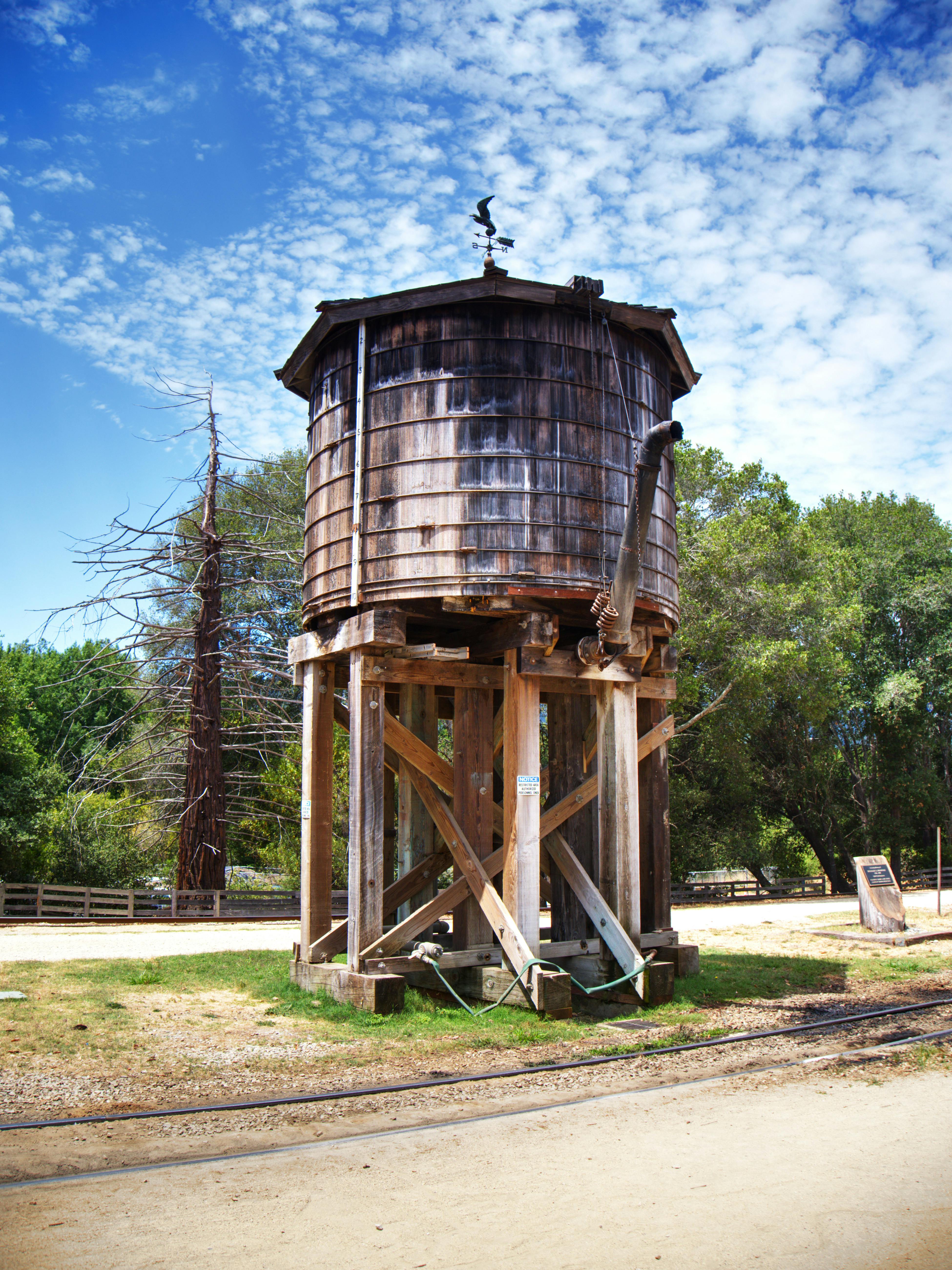 Old Wooden Water Tower Photos, Download The BEST Free Old Wooden Water ...