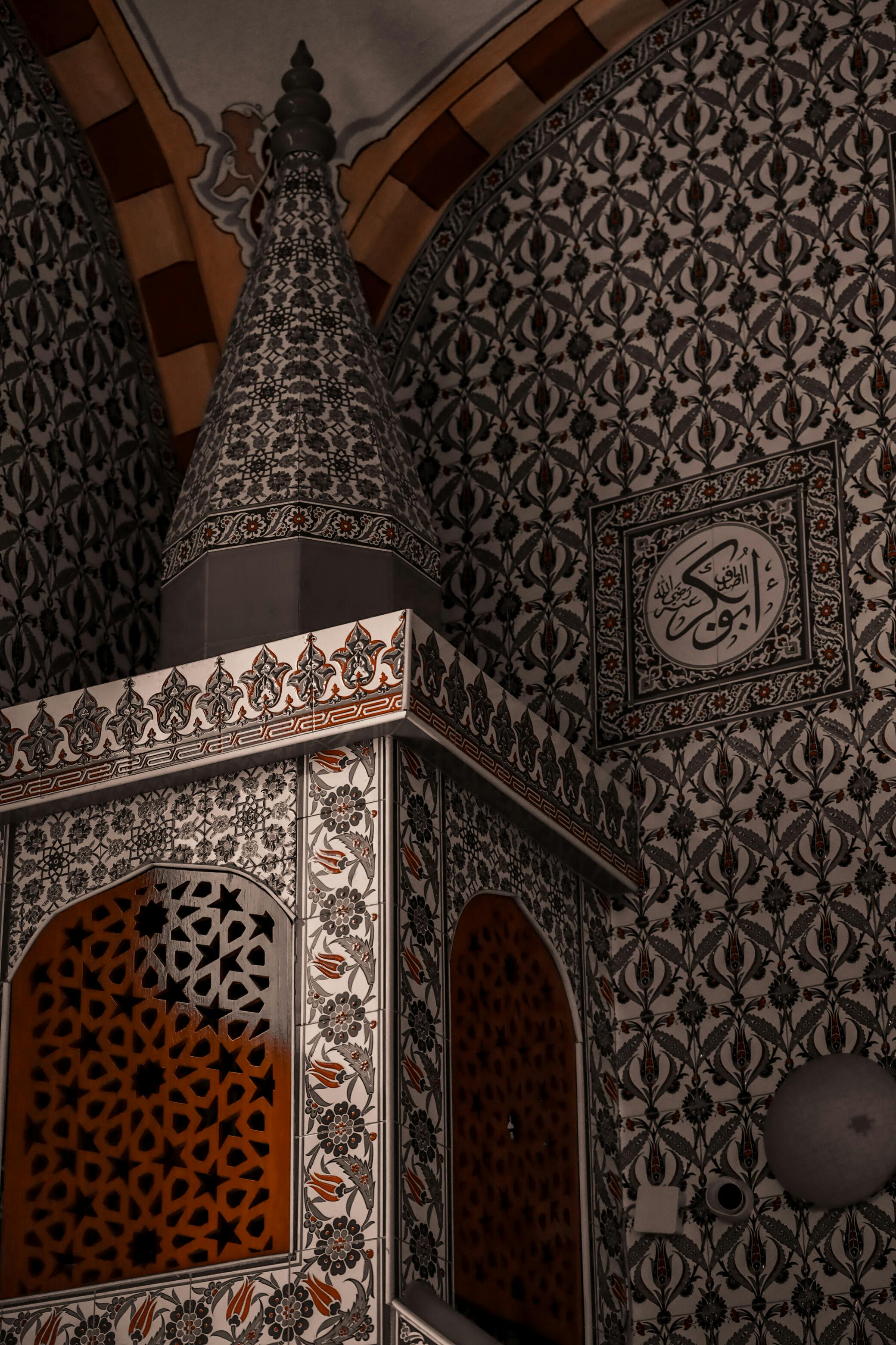 Traditional Patterns of Mosque Building · Free Stock Photo