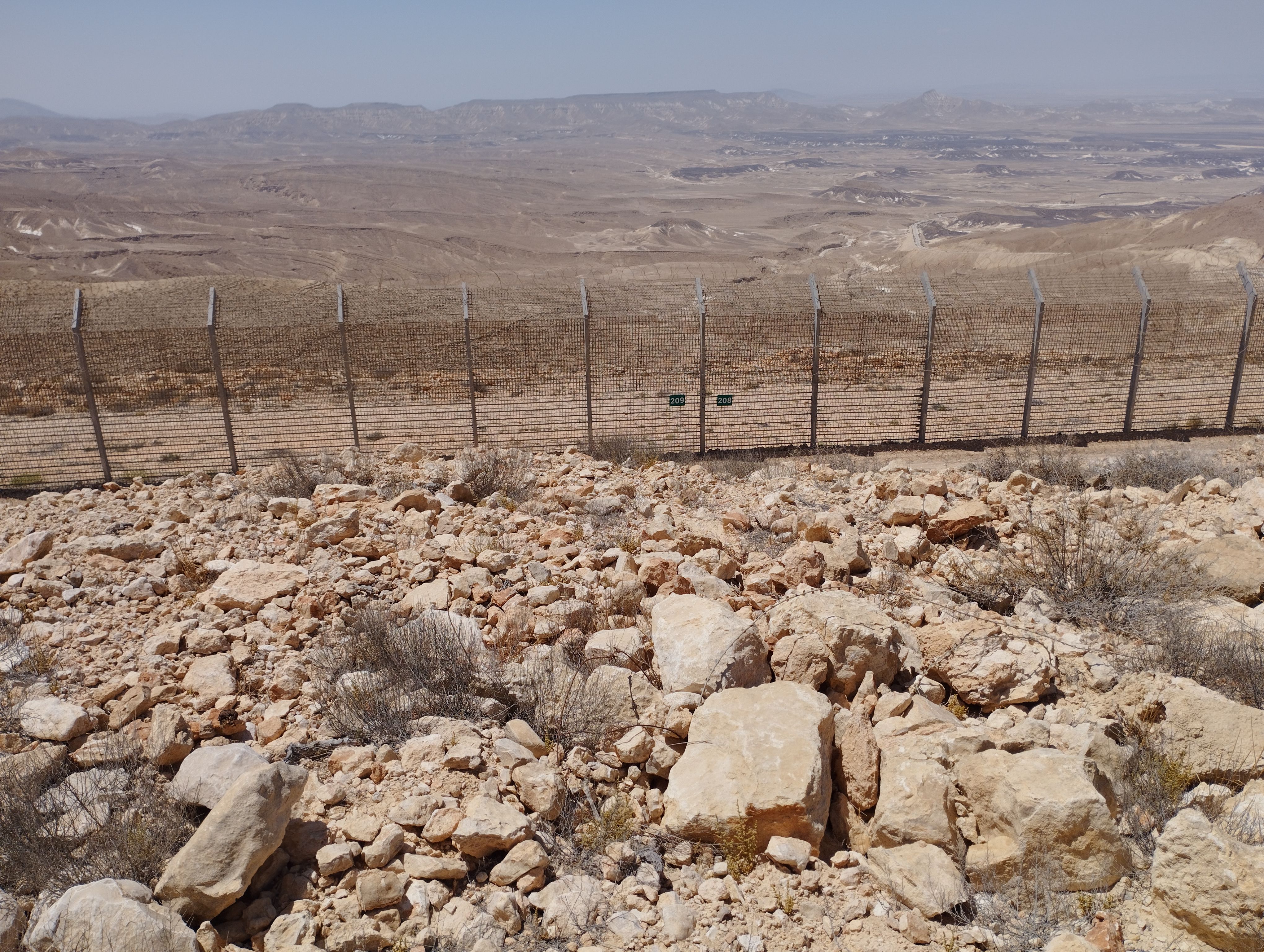 The Israel Egypt border 8 Photos & Videos Collected by Daniel Rosehill