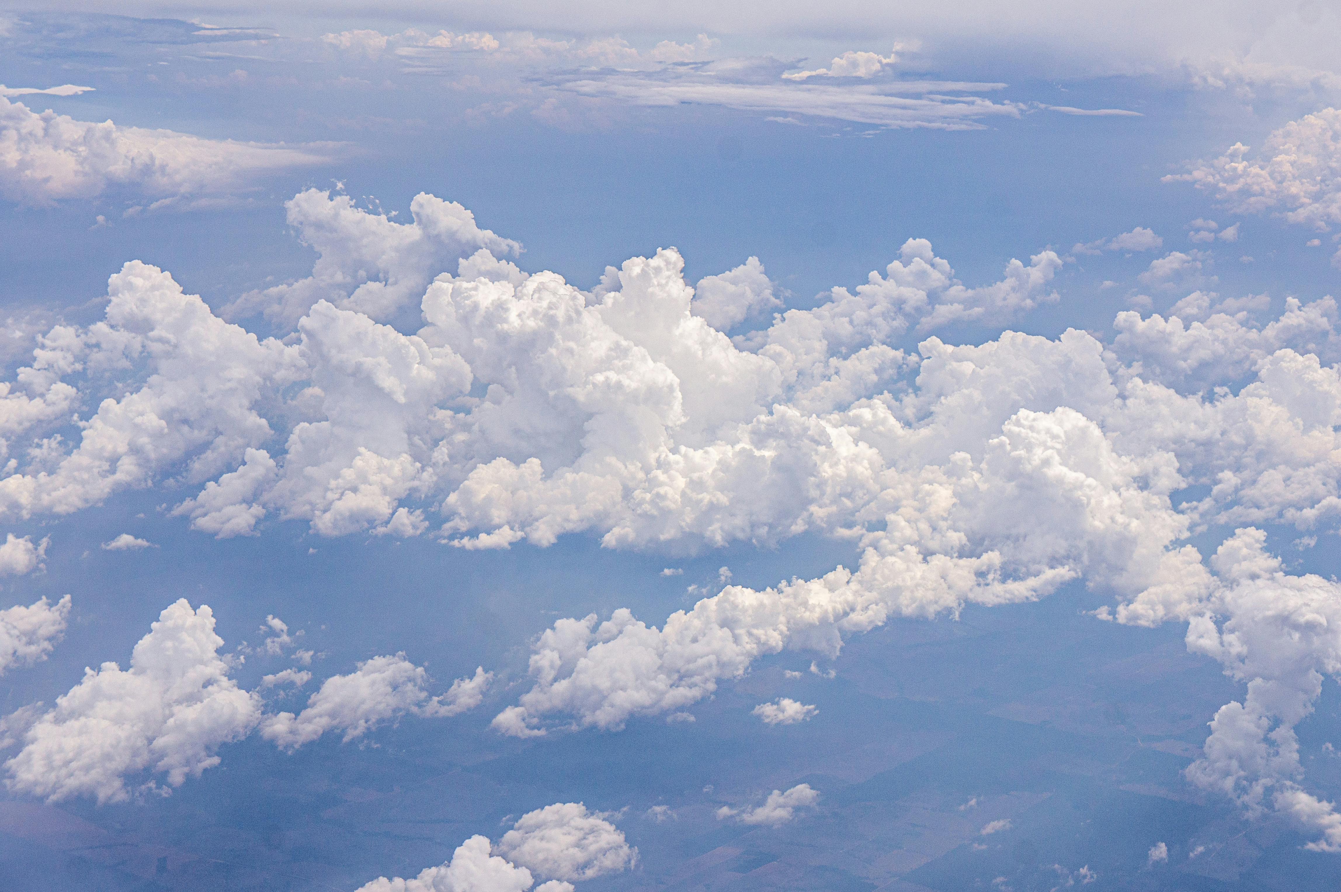 Foto de stock gratuita sobre ¡sobre las nubes!, aireado, ambiente, belleza natural, brillante ...