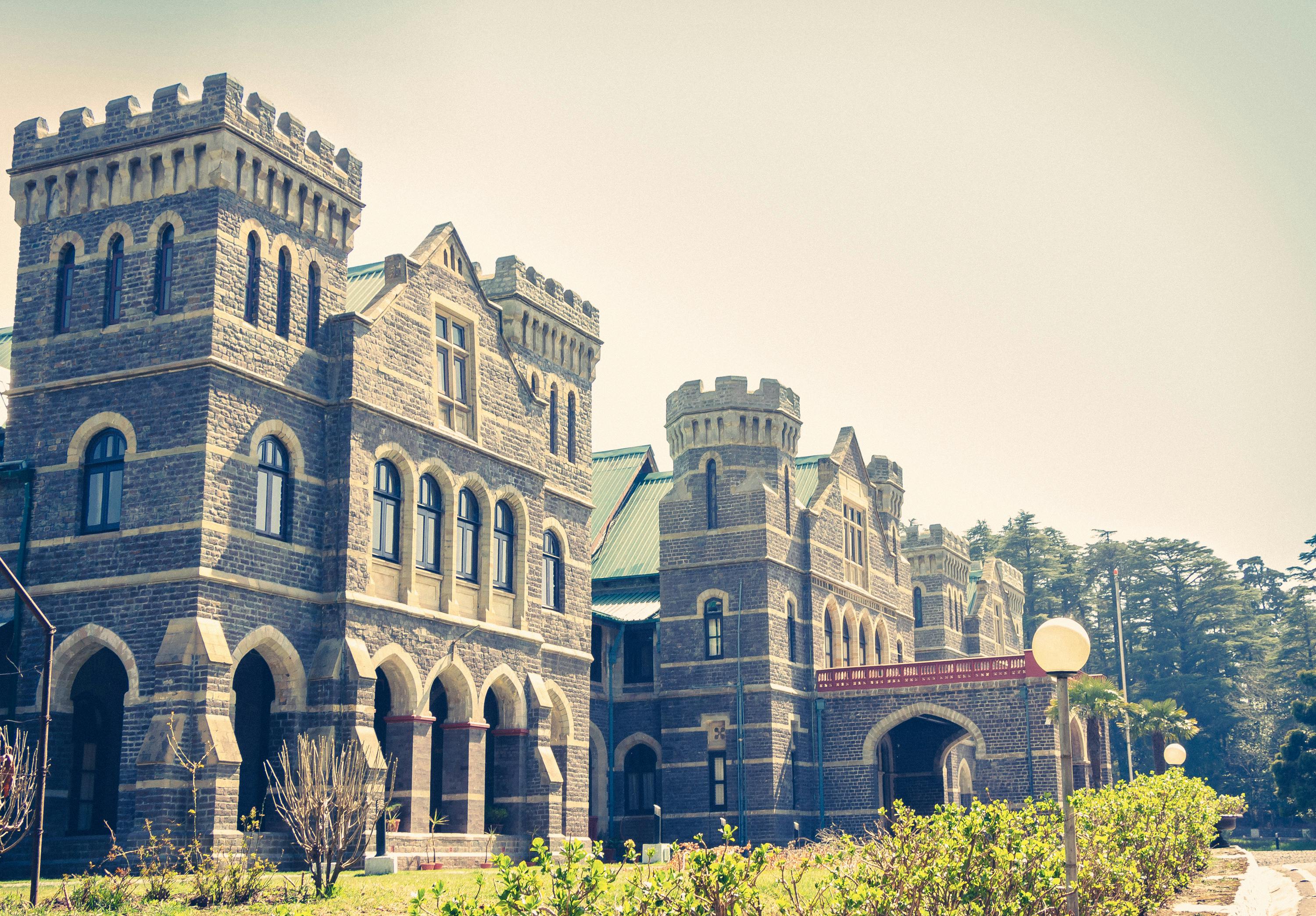 Architecture 5 Photos & Videos Collected by Auris Studio