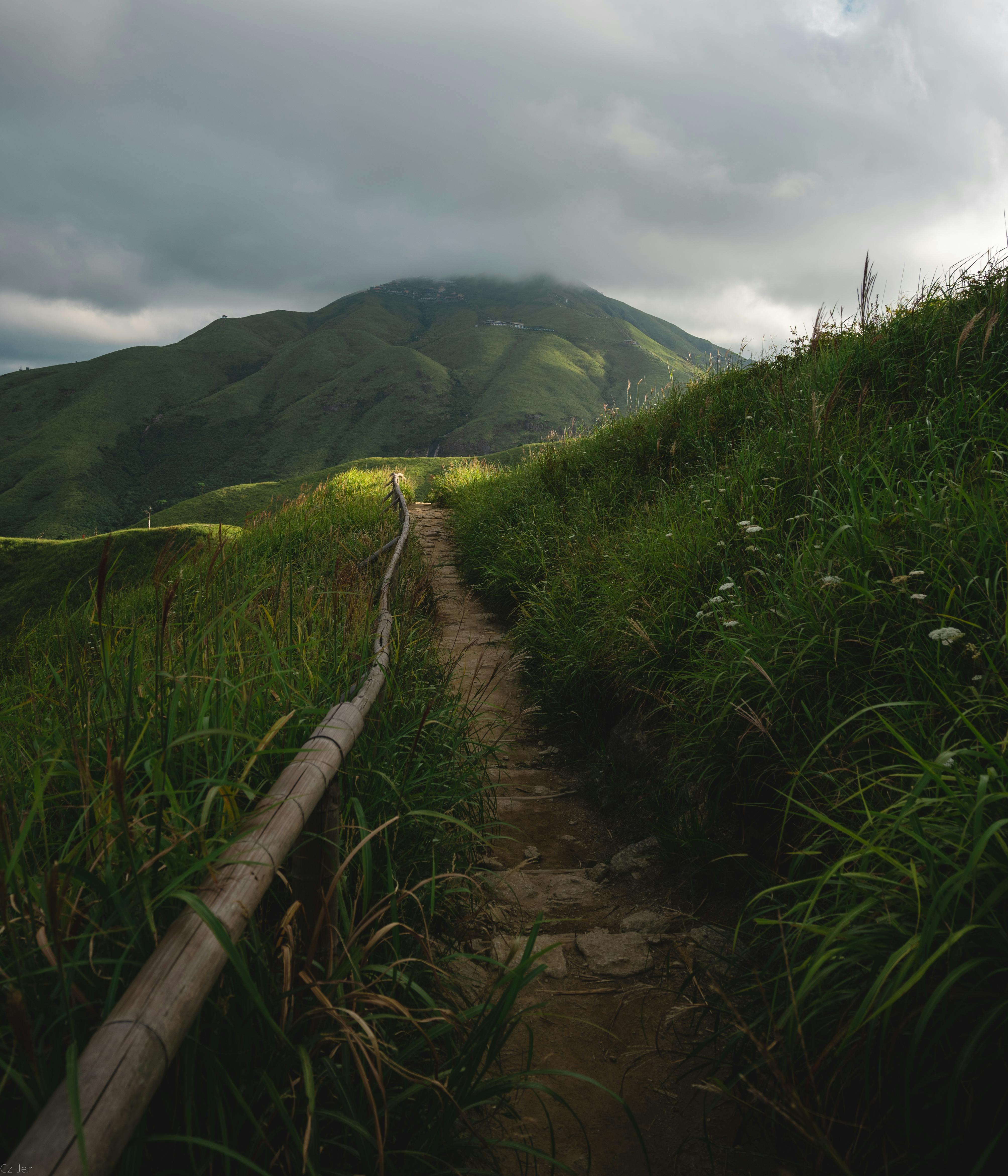 Pathway on a Mountain · Free Stock Photo