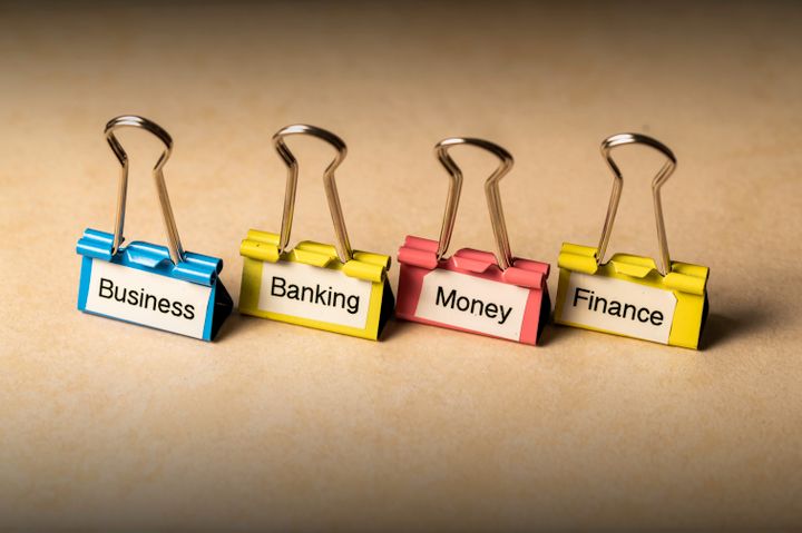 Understanding Puttable Bonds: Features & Valuation Guide