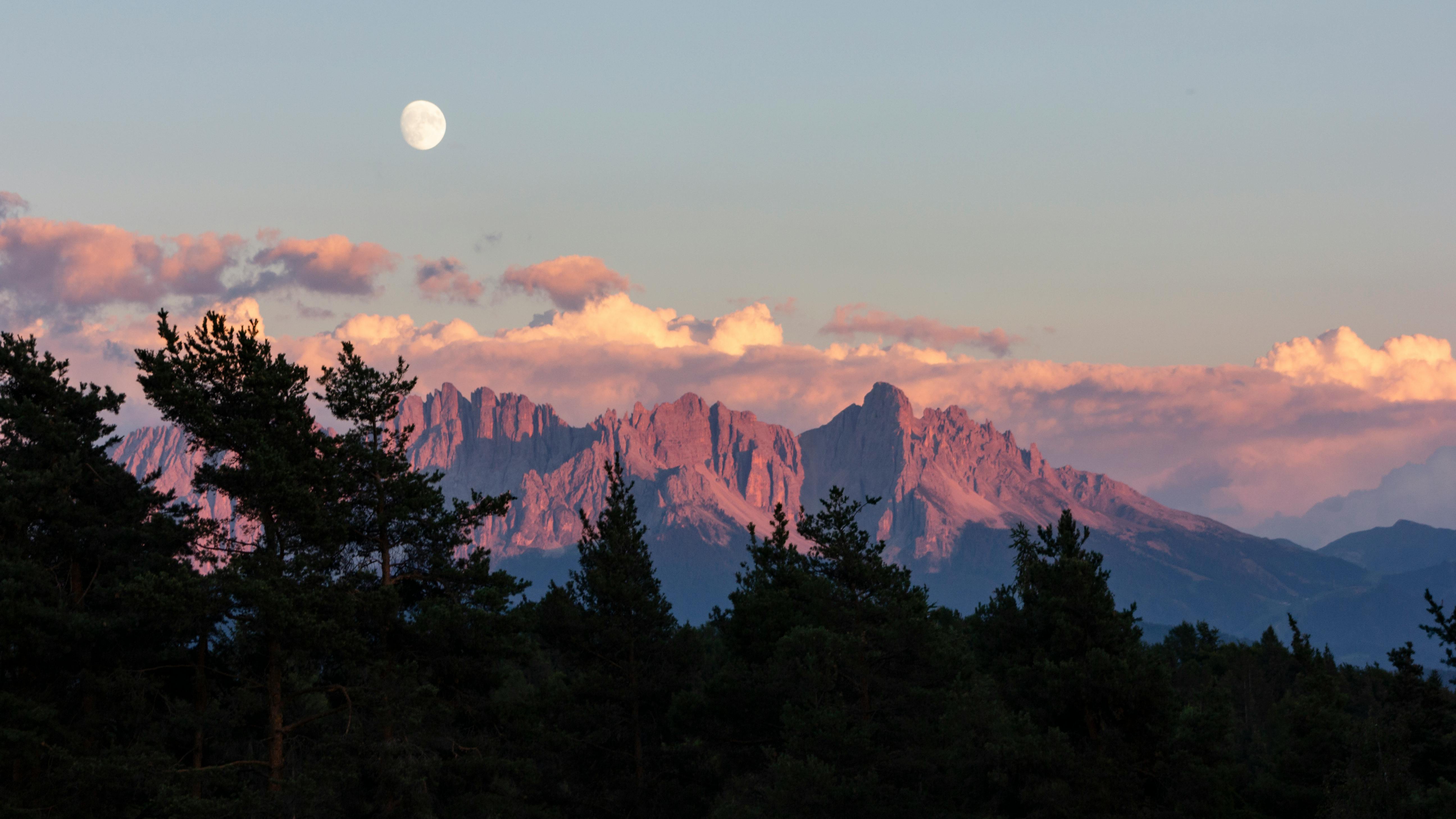 Moon over Forest and Mountains at Dusk · Free Stock Photo