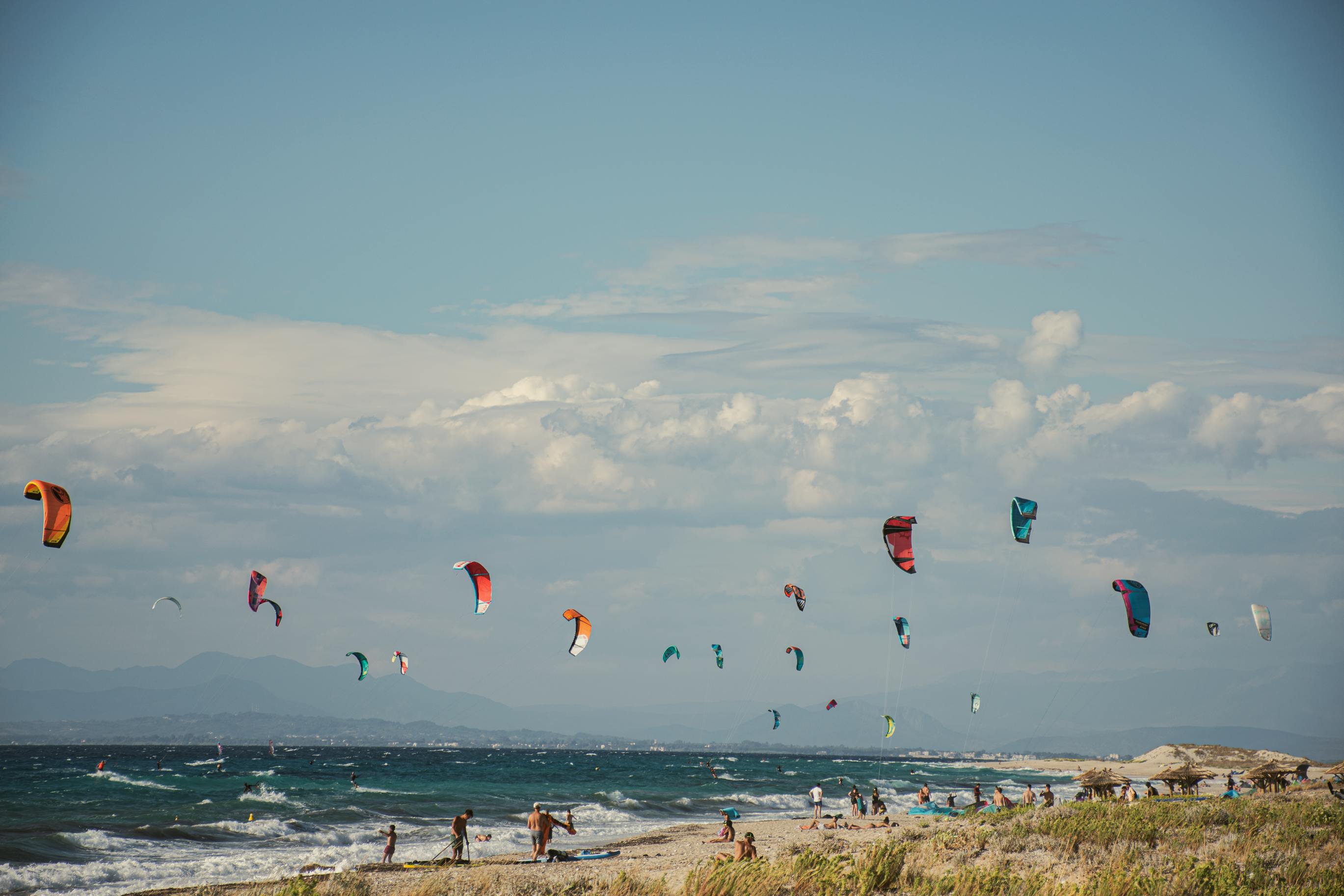 People Kitesurfing on the Beach · Free Stock Photo