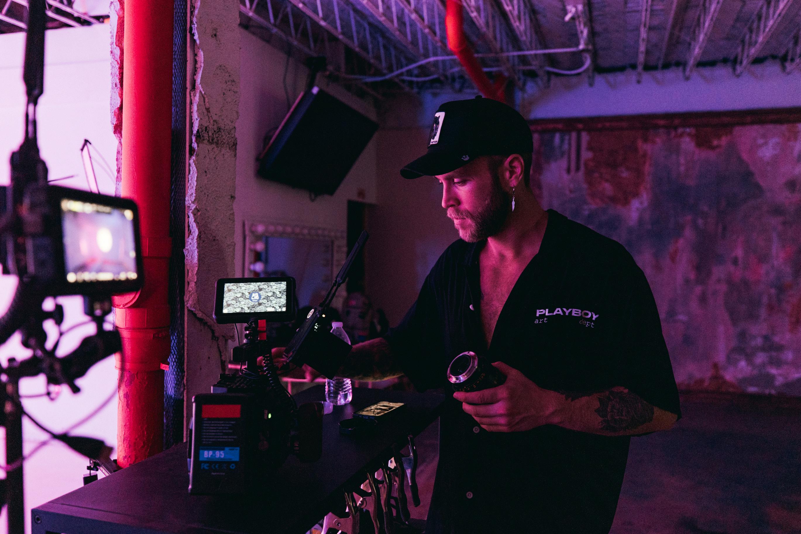 Work Behind The Scenes Photos, Download The BEST Free Work Behind The ...