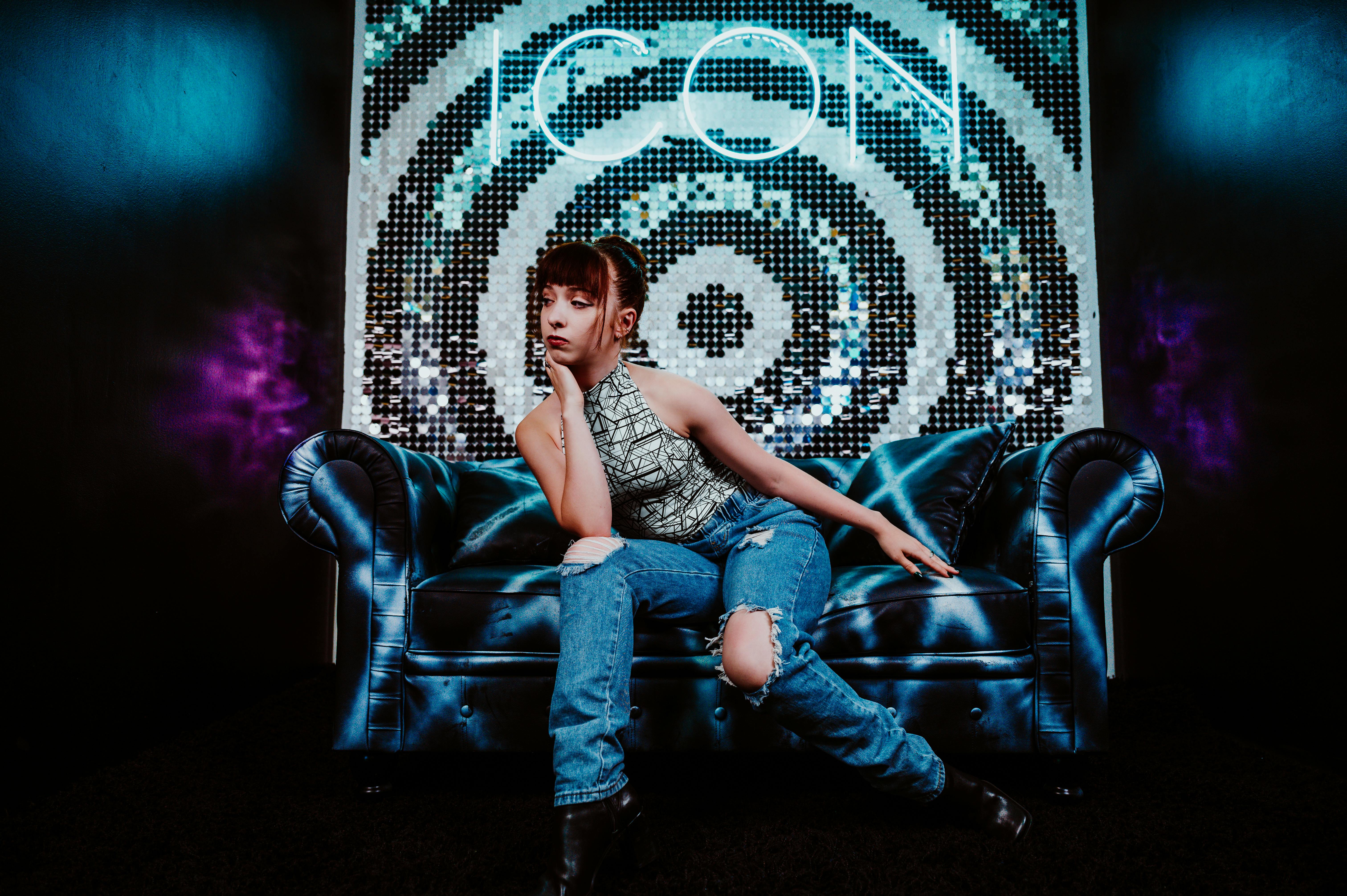 A Singular Sofa Photos, Download The BEST Free A Singular Sofa Stock ...