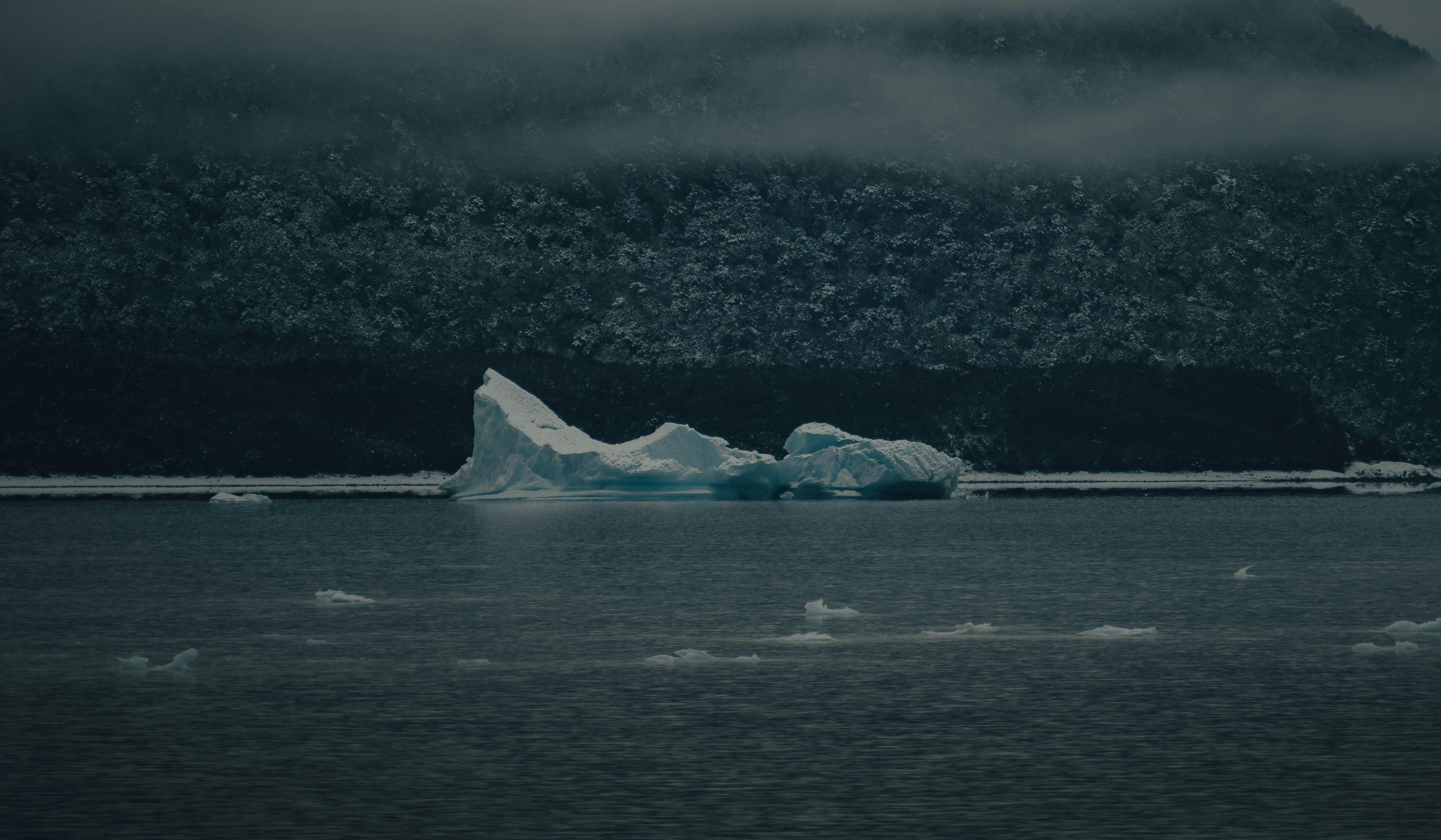 Dark Iceberg Photos, Download The BEST Free Dark Iceberg Stock Photos ...