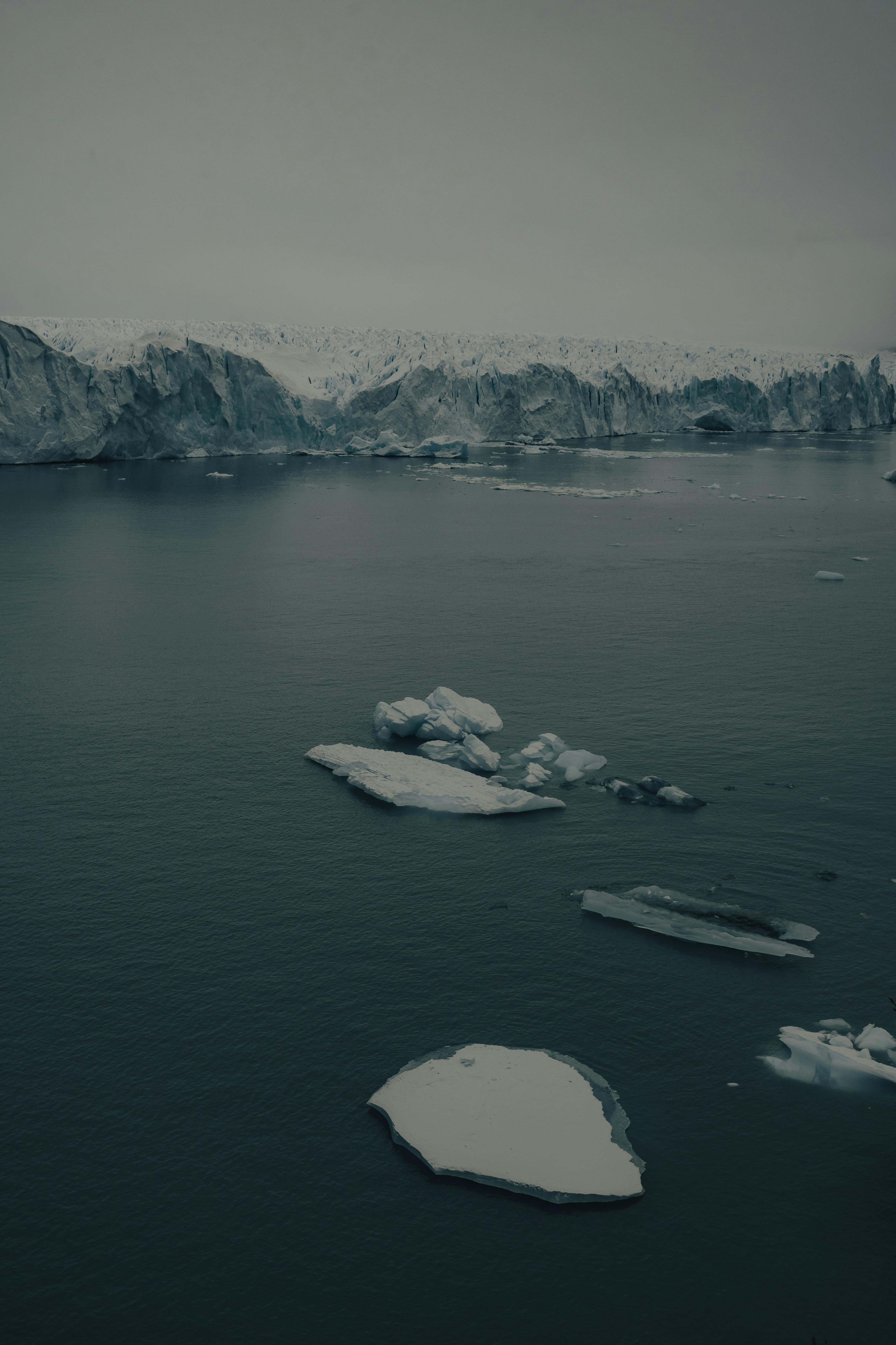 Photo of a Frozen Lake · Free Stock Photo