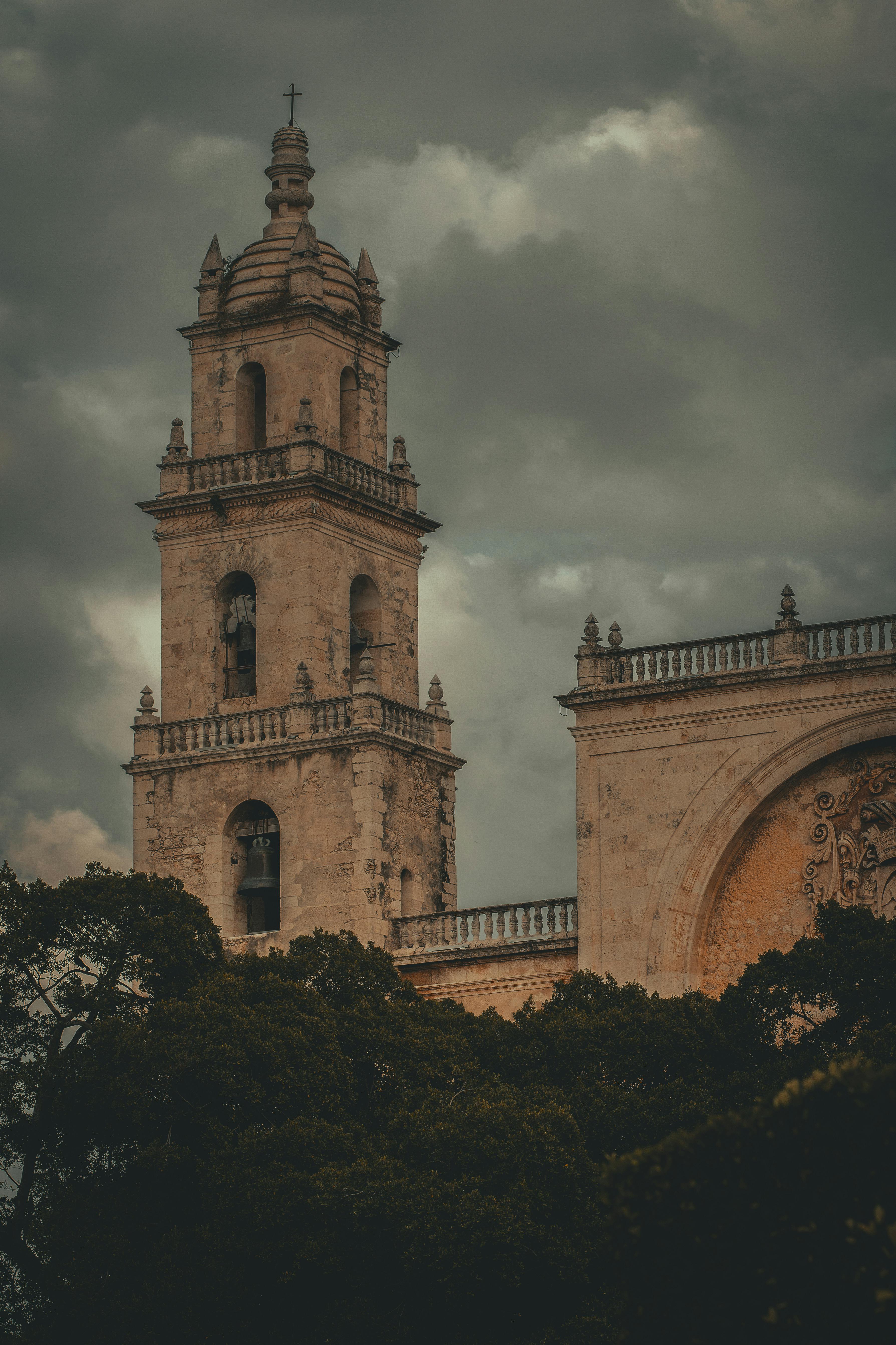 Mérida Cathedral · Free Stock Photo