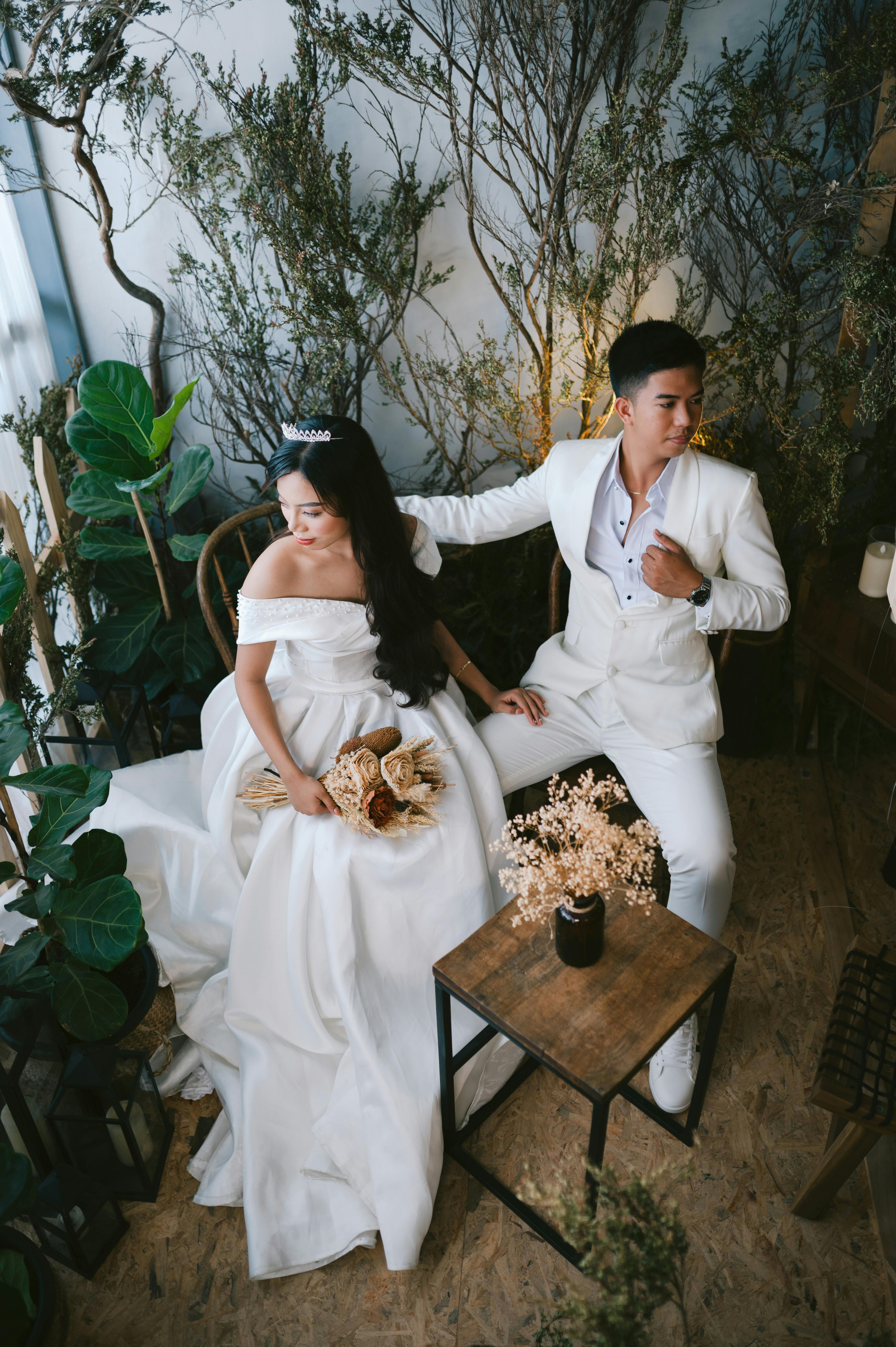 Wedding Prenup Shoot of a Couple · Free Stock Photo