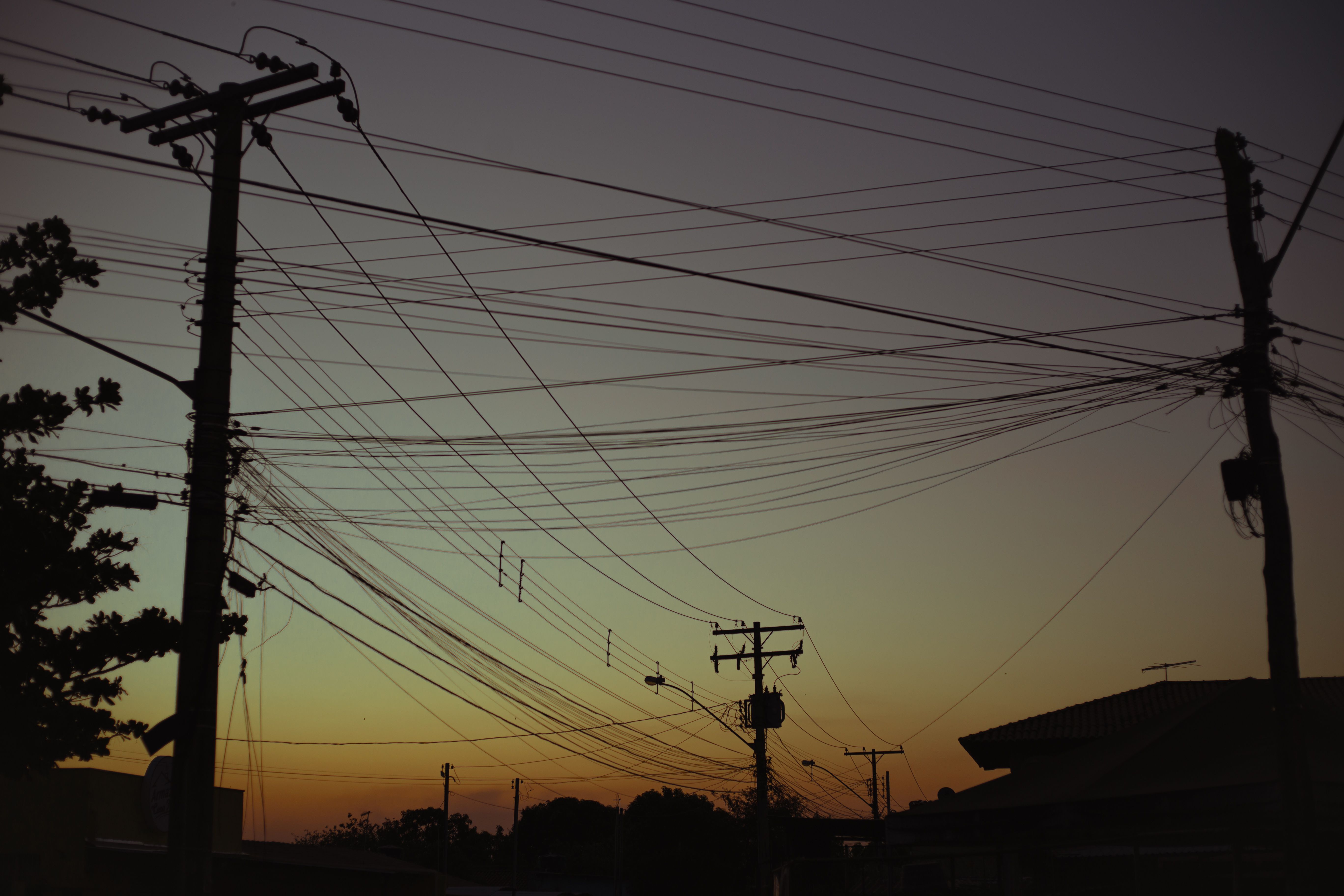 Silhouette of Electric Post at Dusk · Free Stock Photo