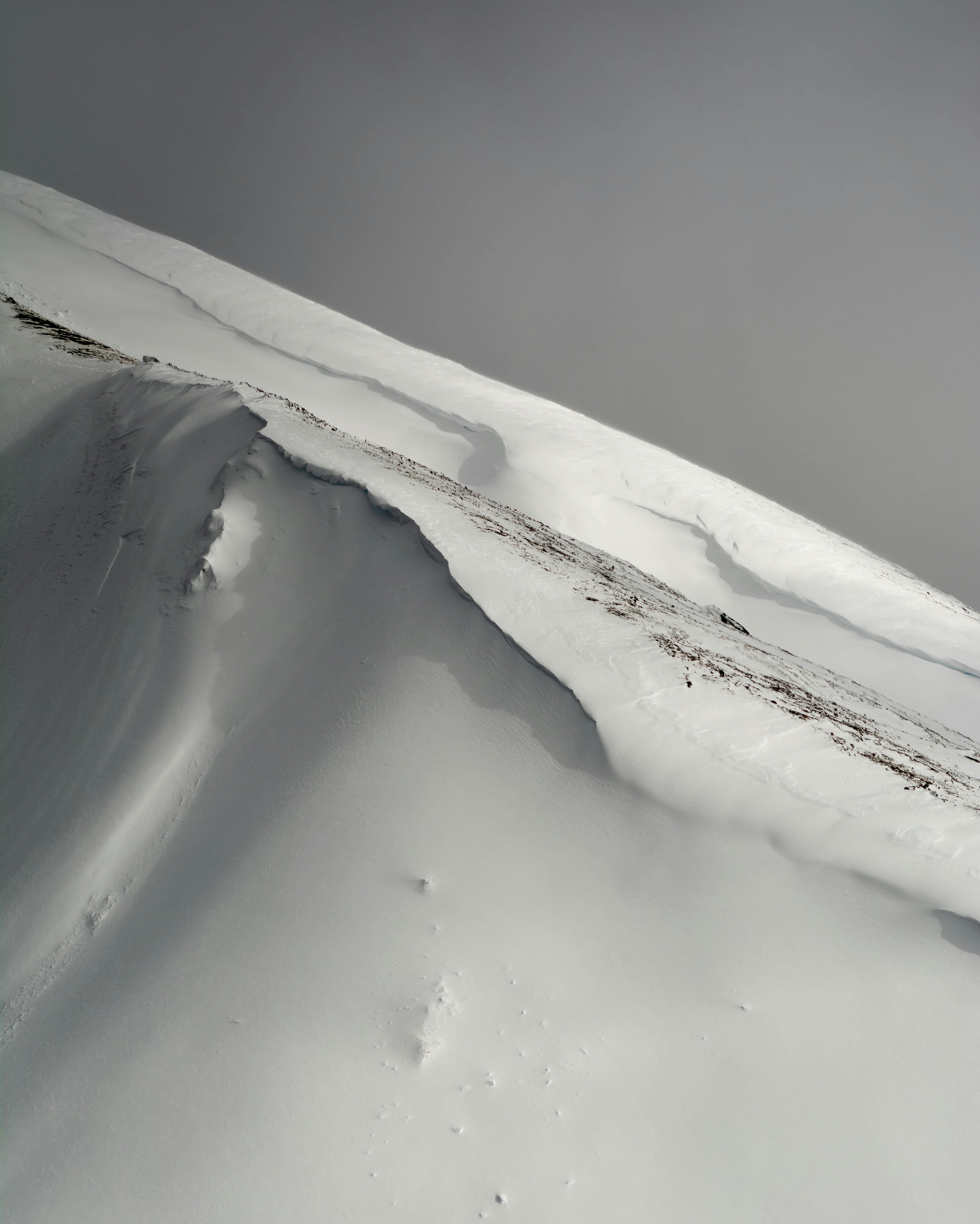 Snow on Slope · Free Stock Photo