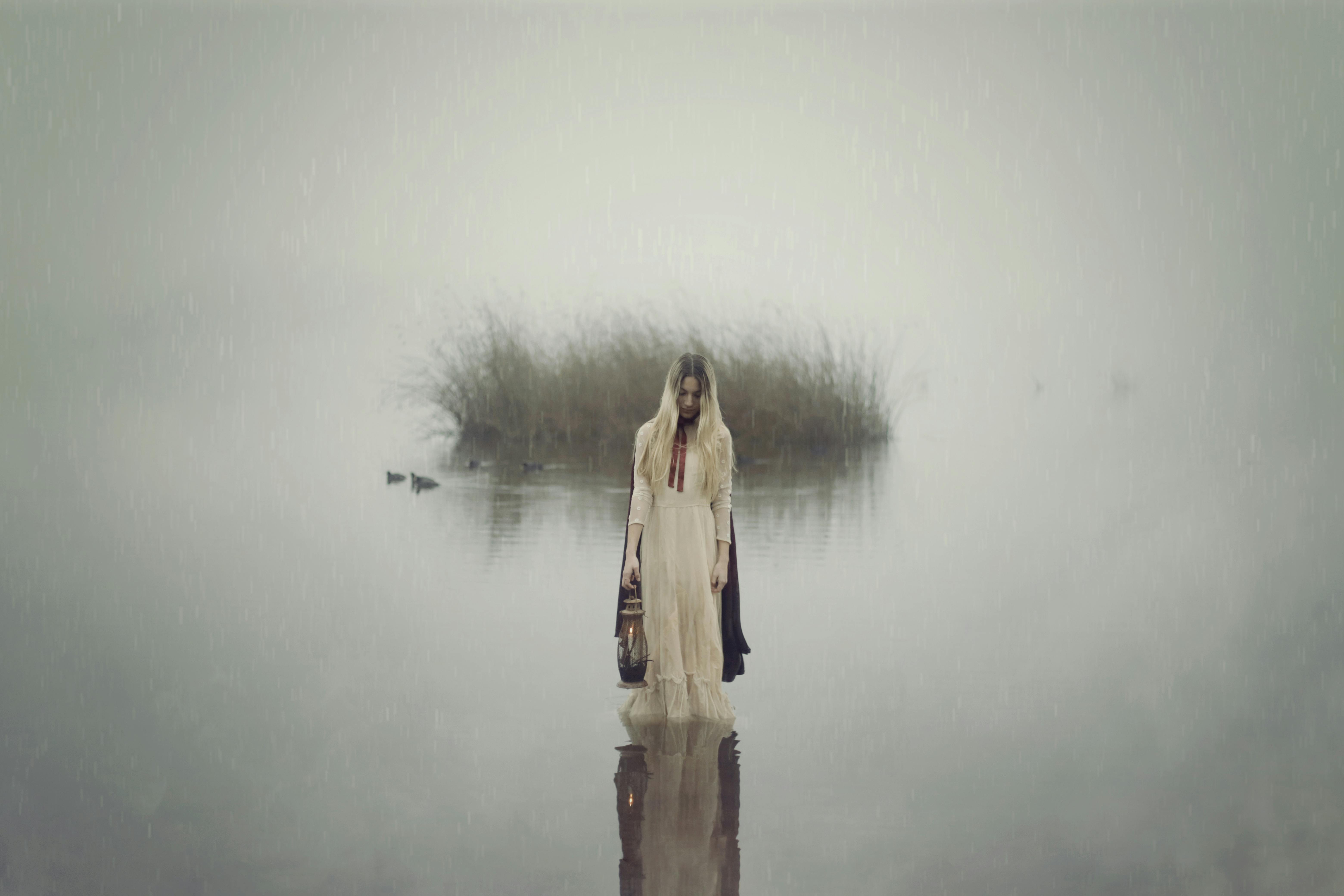 Moody Woman Photos, Download The BEST Free Moody Woman Stock Photos ...