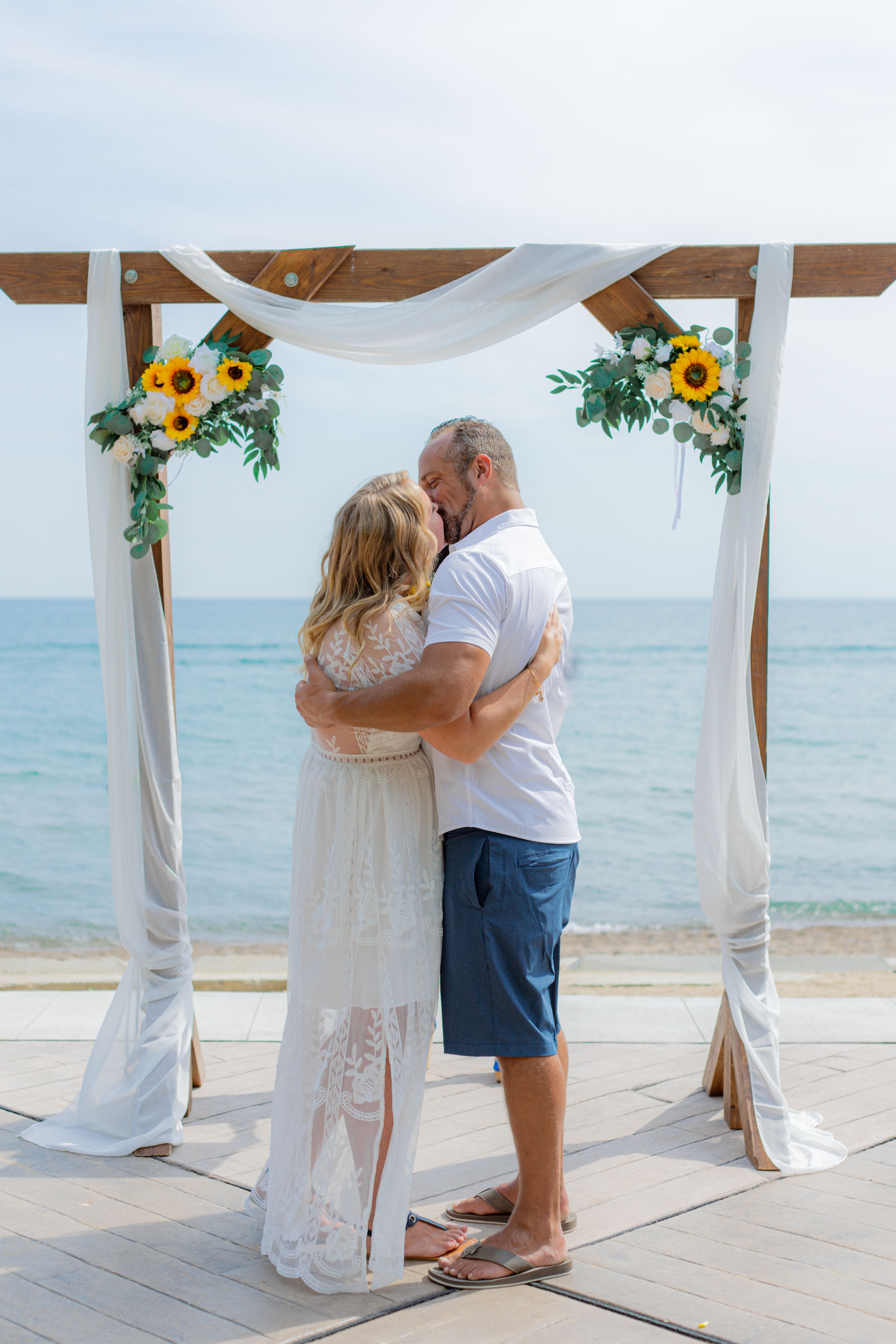 A Romantic Couple · Free Stock Photo