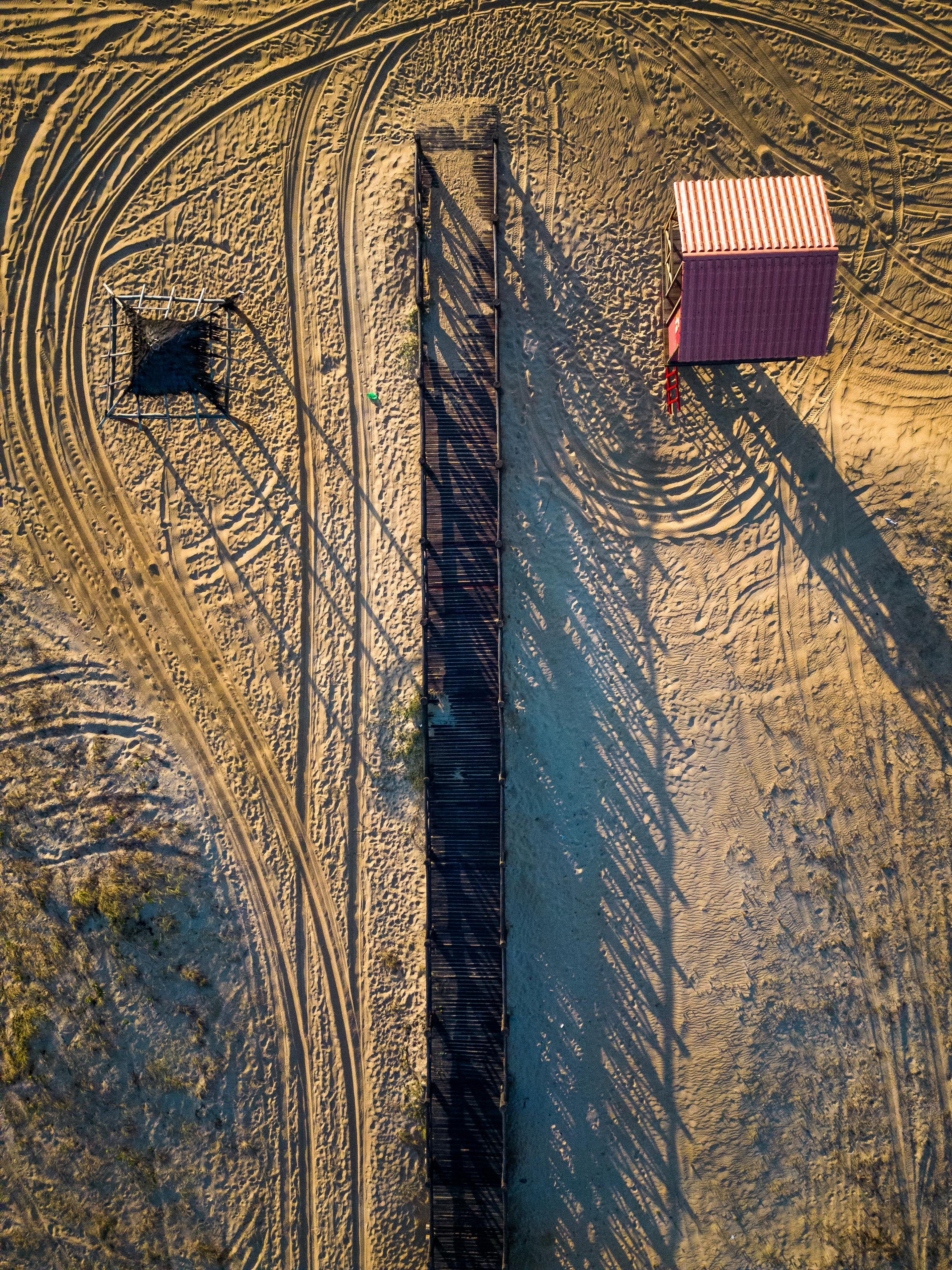 Tiring House Photos, Download The BEST Free Tiring House Stock Photos ...