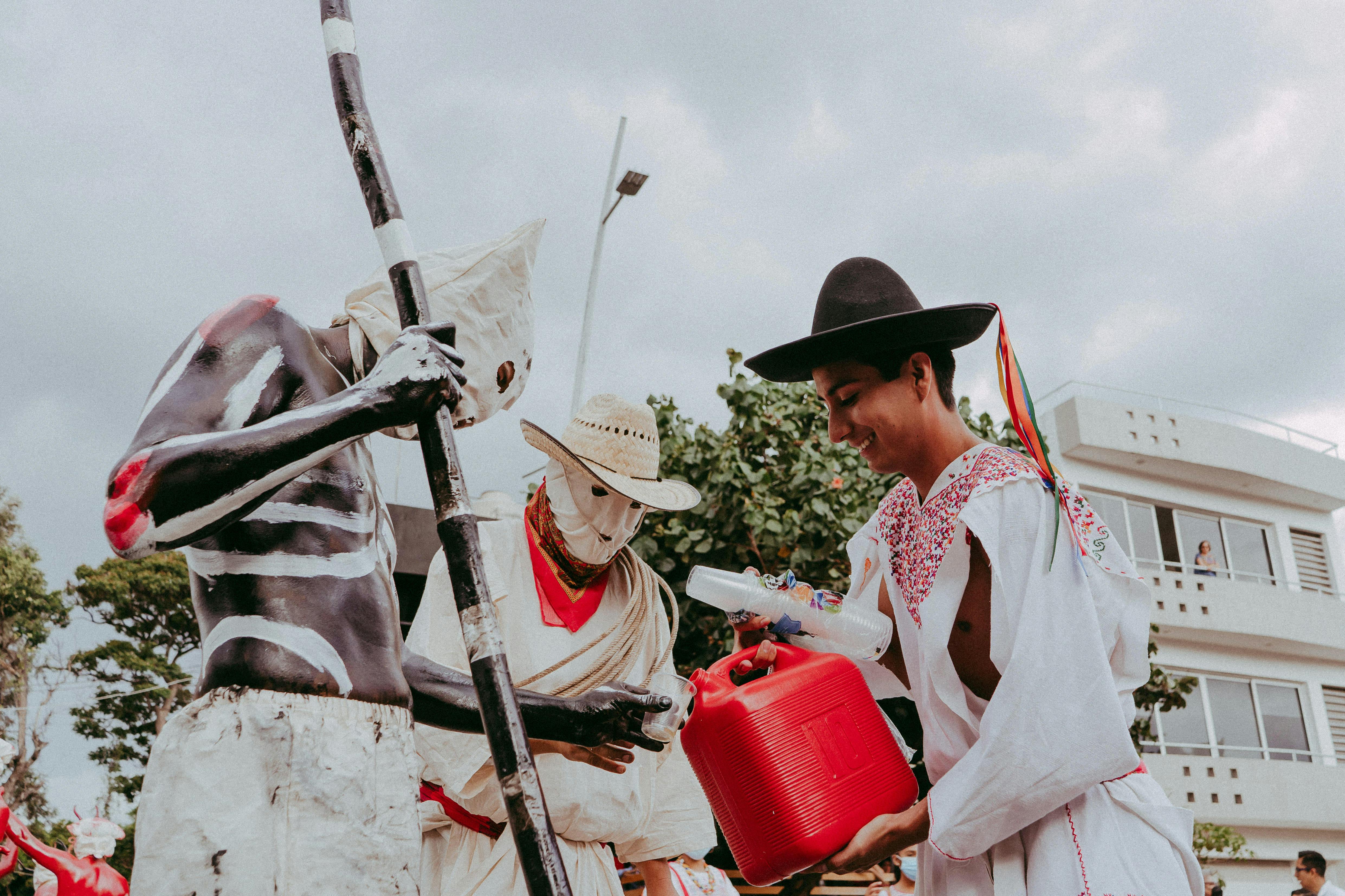 A Man Carrying a Statue · Free Stock Photo