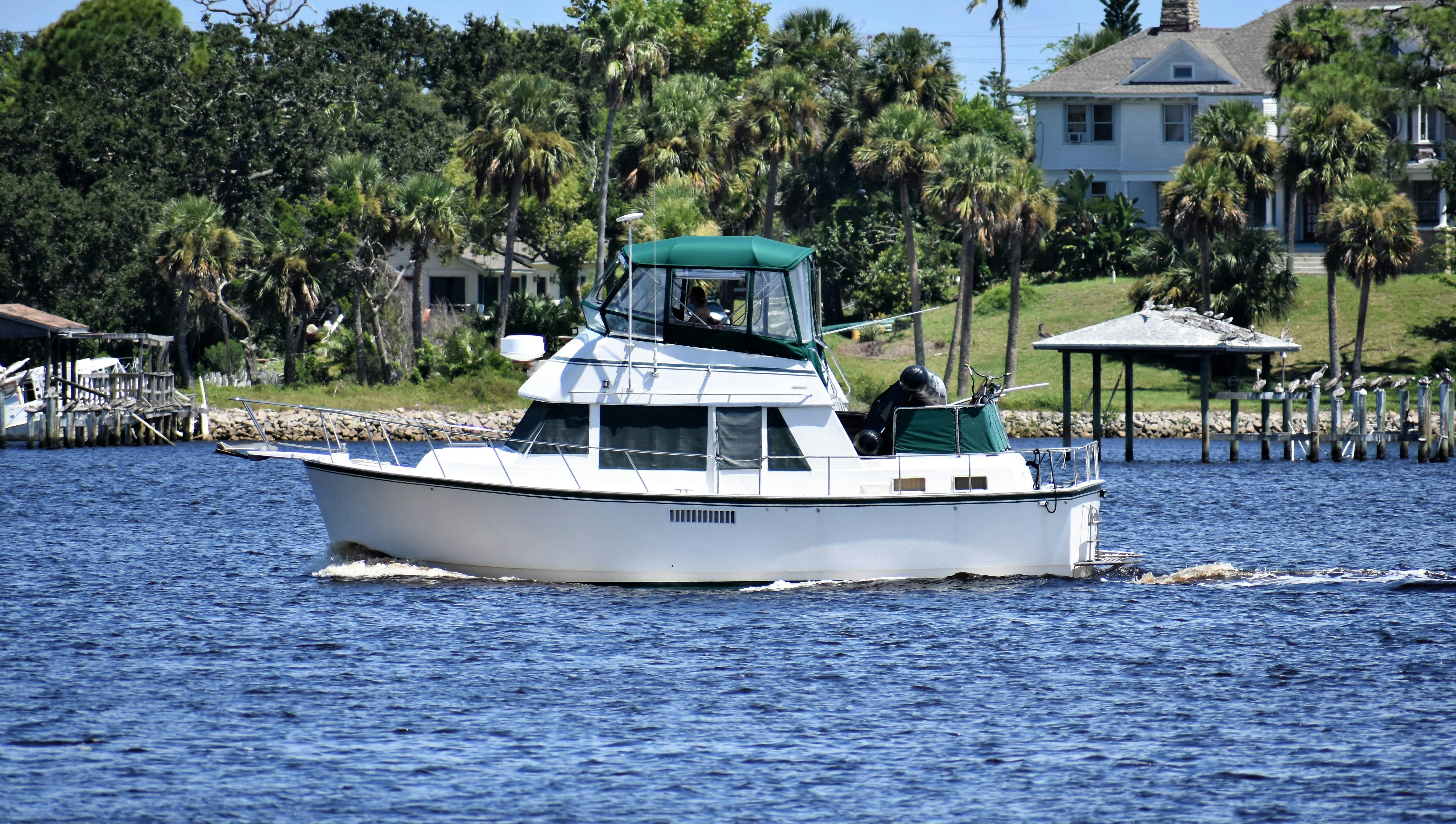 Boats 48 Photos & Videos Collected by Gus Kazi